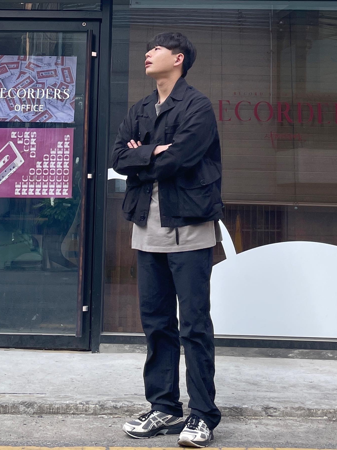 토토타운 (@tox3wn) 님의 게시물 | KREAM