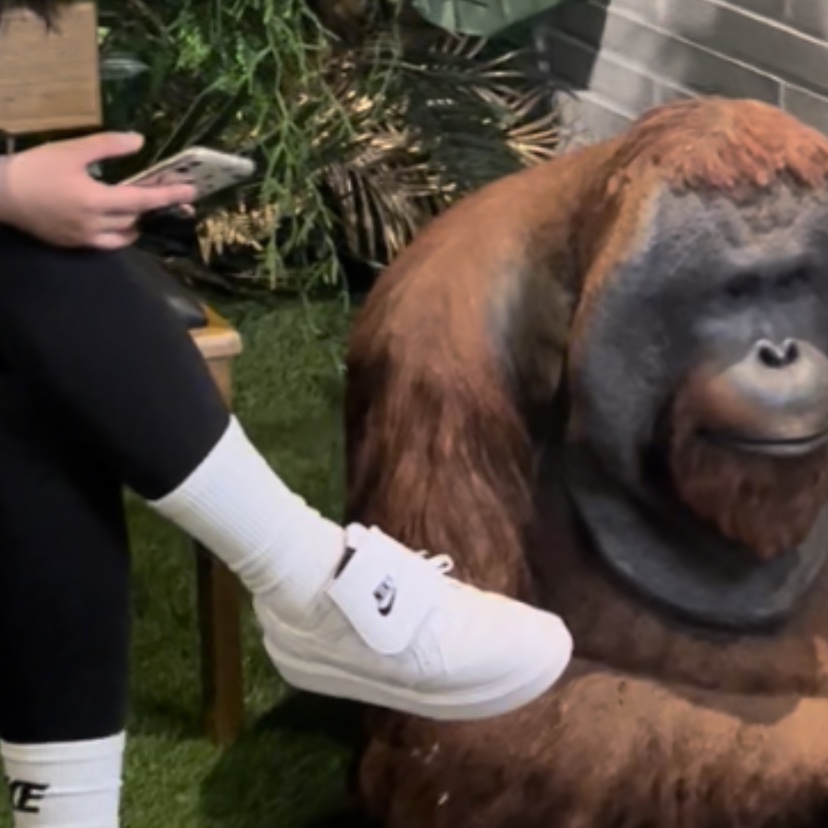 소영 (@ss._.0y) 님의 게시물 | KREAM