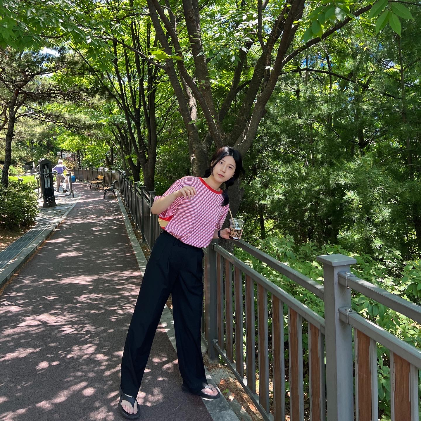 스야 (@yyyyry_) 님의 게시물 | KREAM