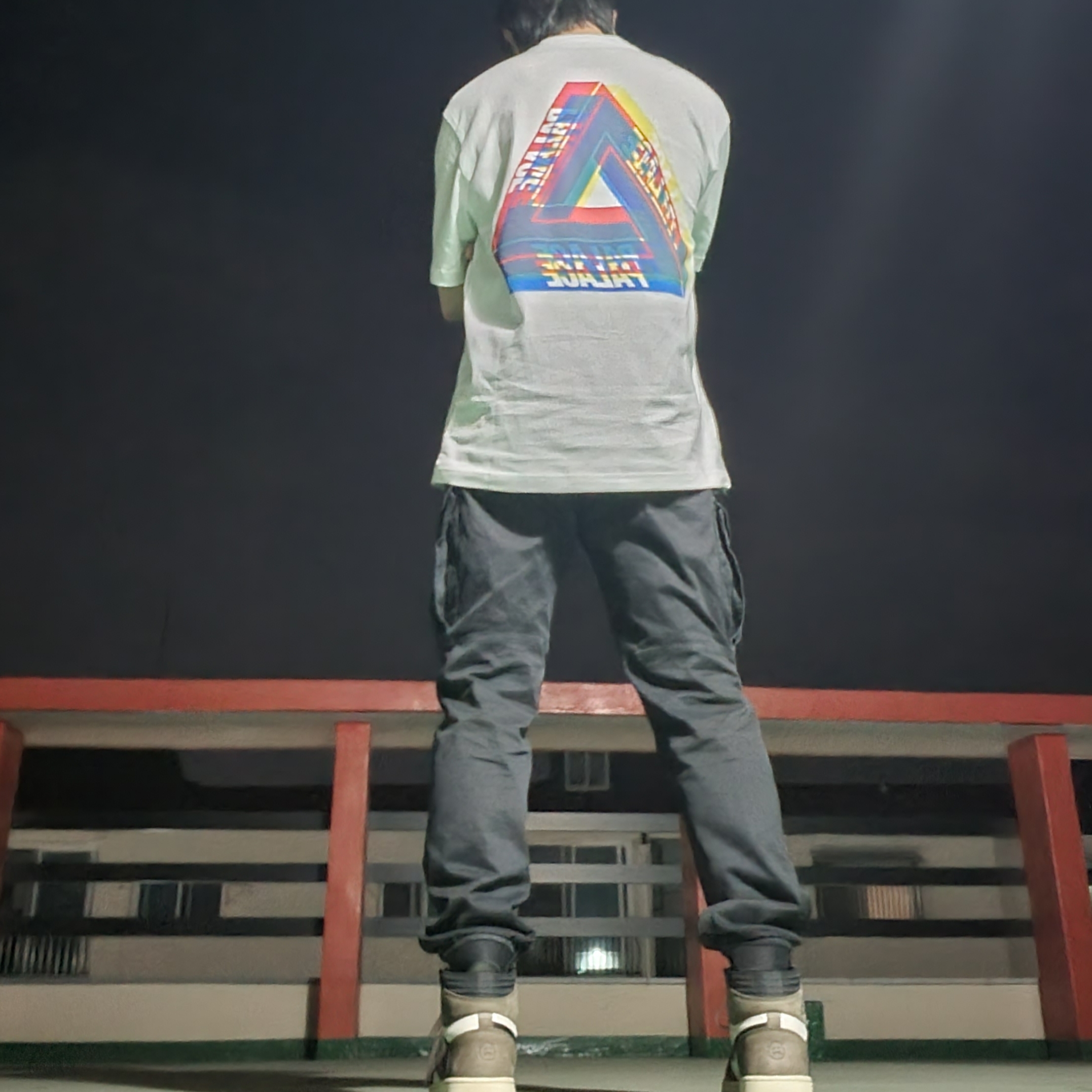 꺼낸다 (@k1m_0j) 님의 게시물 | KREAM