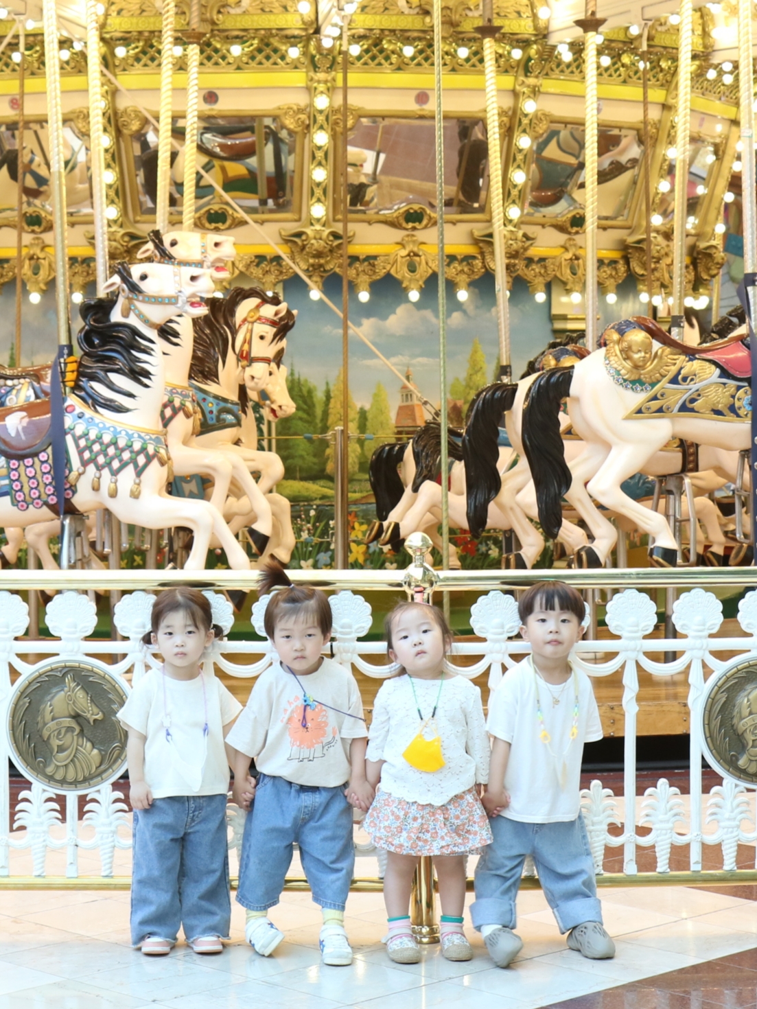 INSTA : jinw... (@jinw_w) 님의 게시물 | KREAM