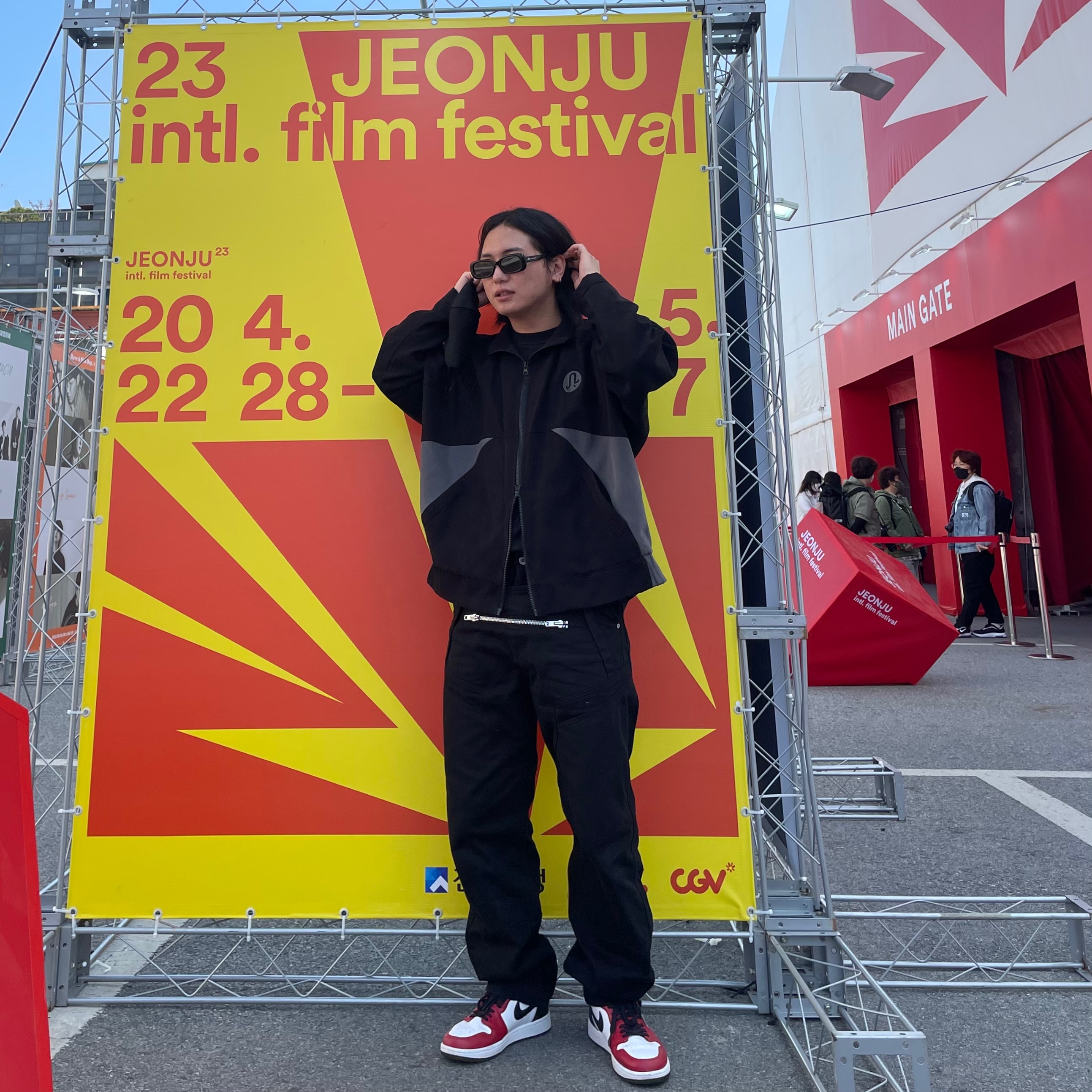 이승기 (@beastgi) 님의 게시물 | KREAM