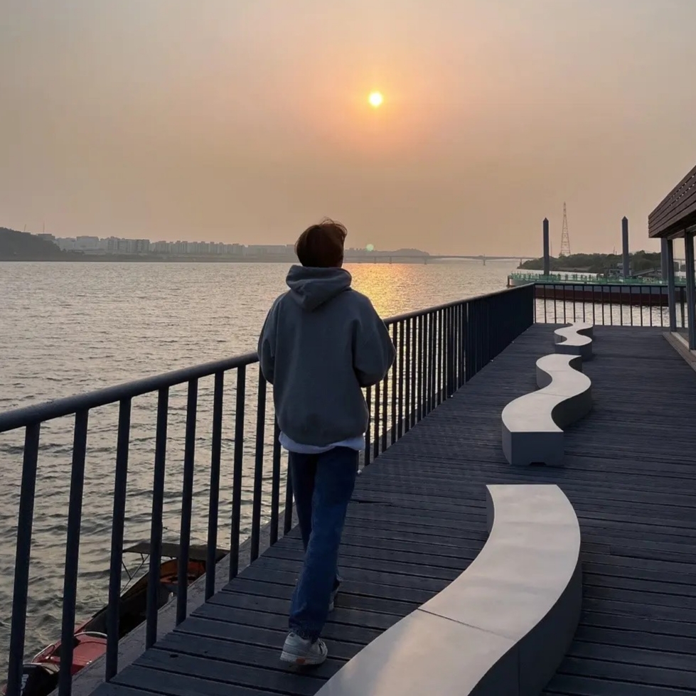 여니 (@jy.bbb) 님의 게시물 | KREAM