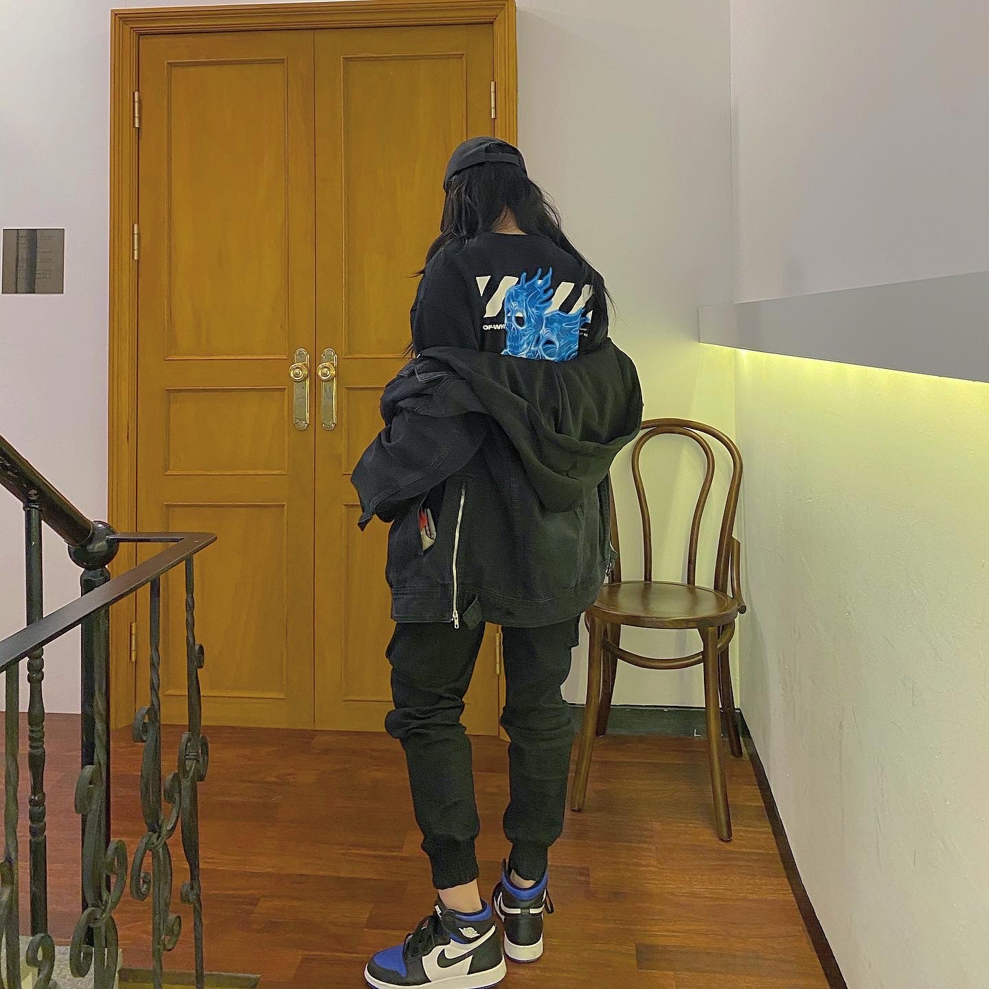 김무민 (@moominni) 님의 게시물 | KREAM