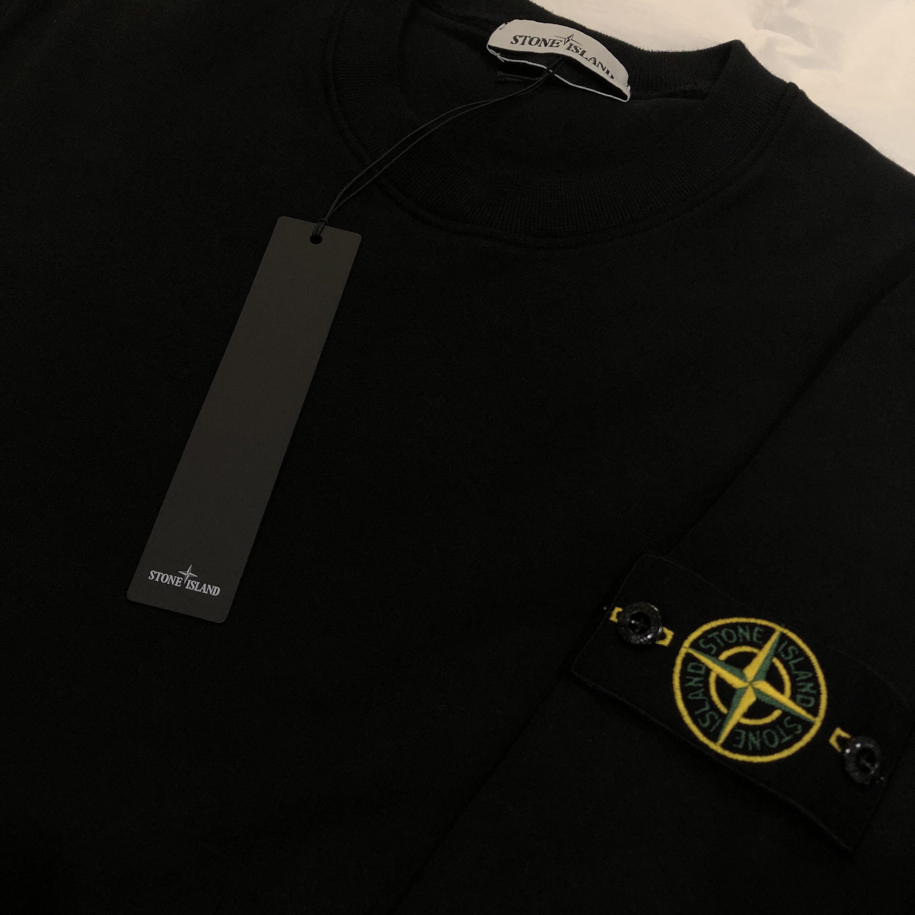 지니 :) (@handsome_jin) 님의 게시물 | KREAM