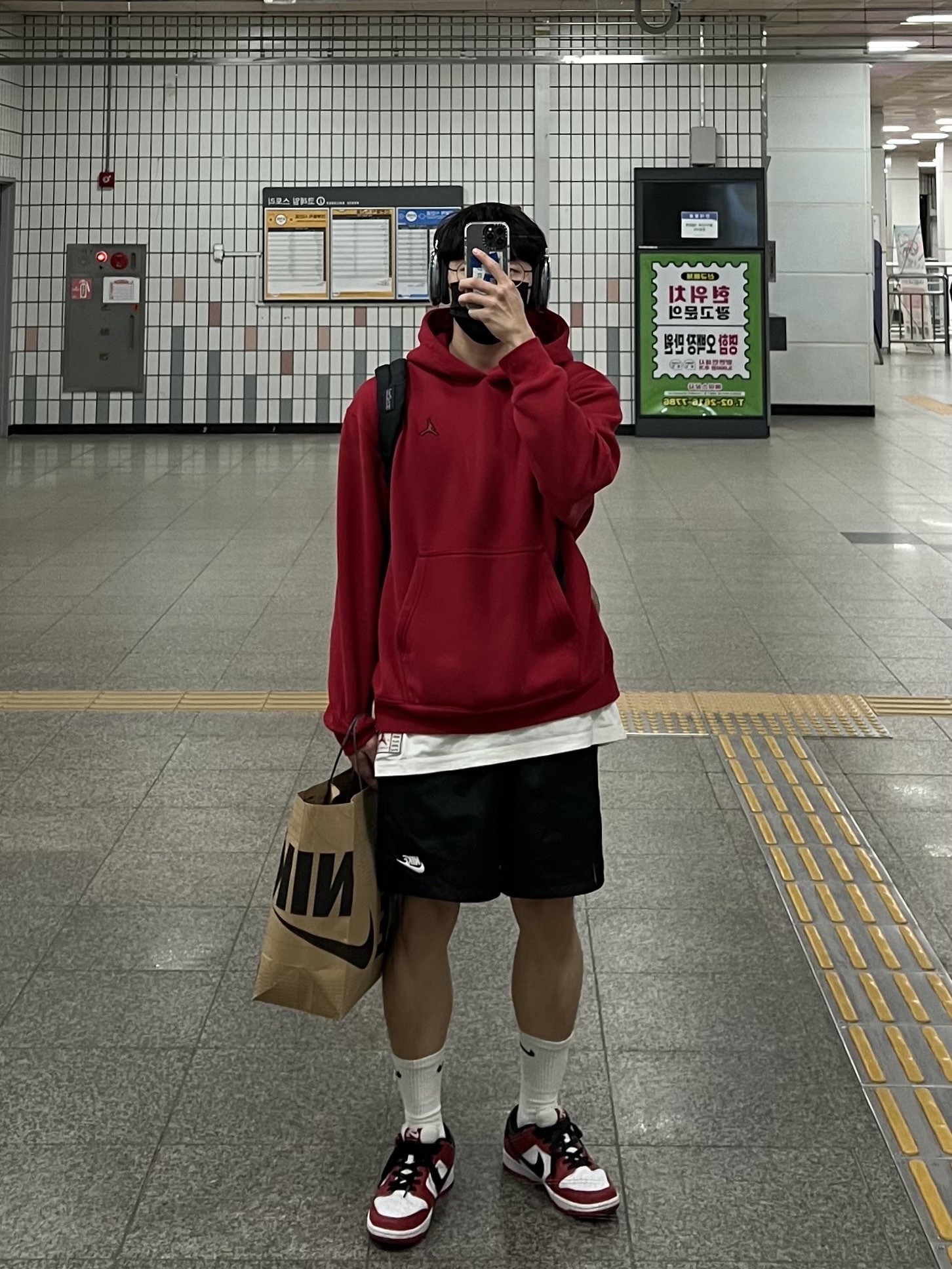 (@tech_s2) 님의 게시물 | KREAM