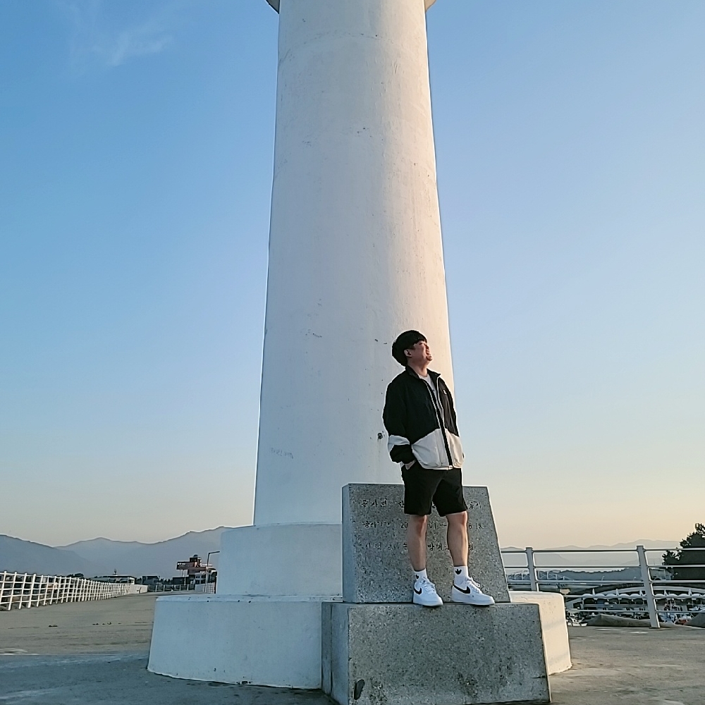 happy_kyo (@happy_kyo) 님의 게시물 | KREAM