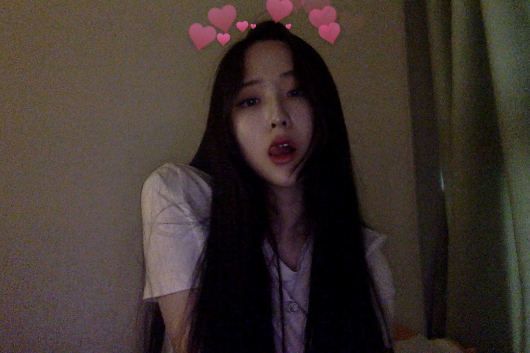 서녜 (@cseonye) 님의 게시물 | KREAM