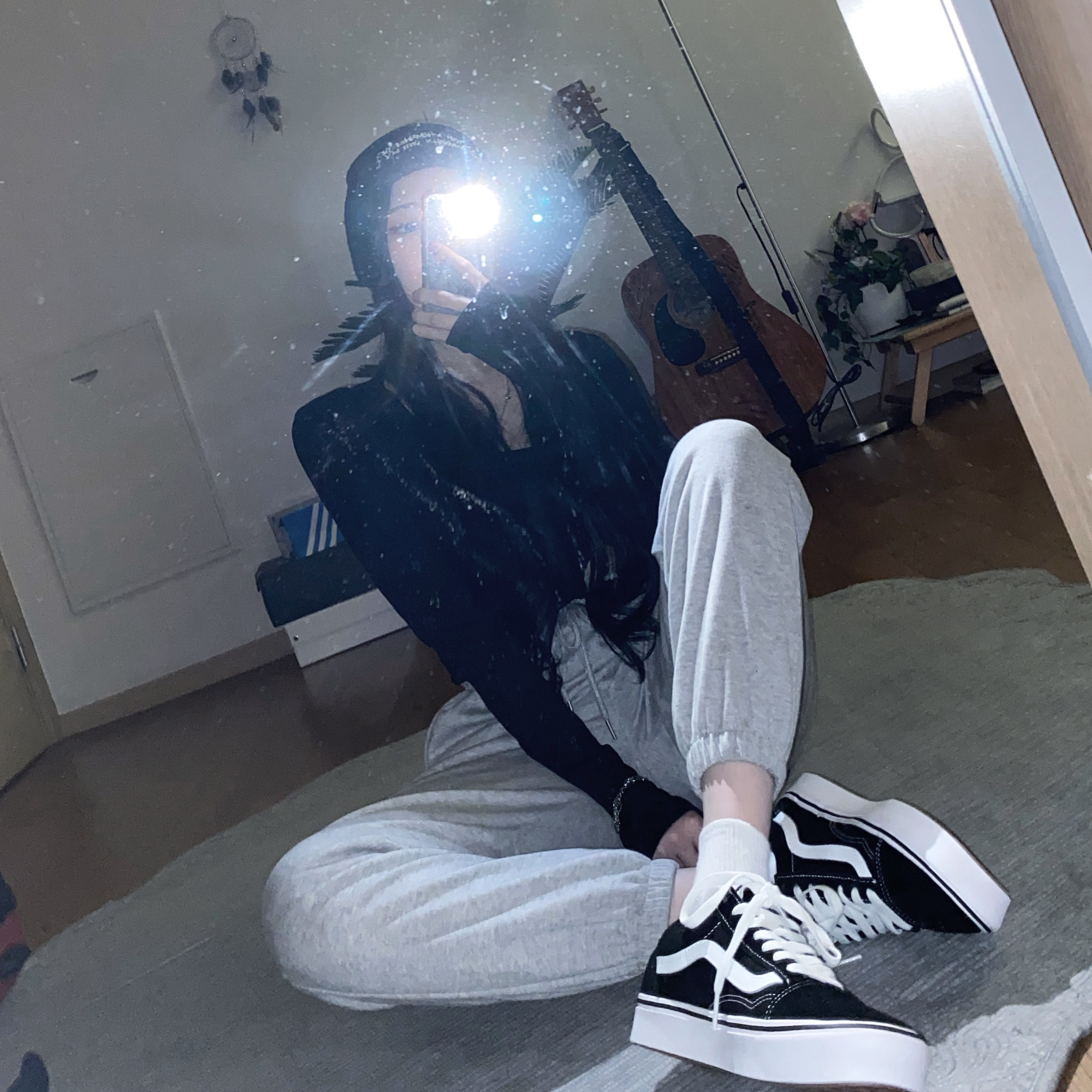 서녜 (@cseonye) 님의 게시물 | KREAM