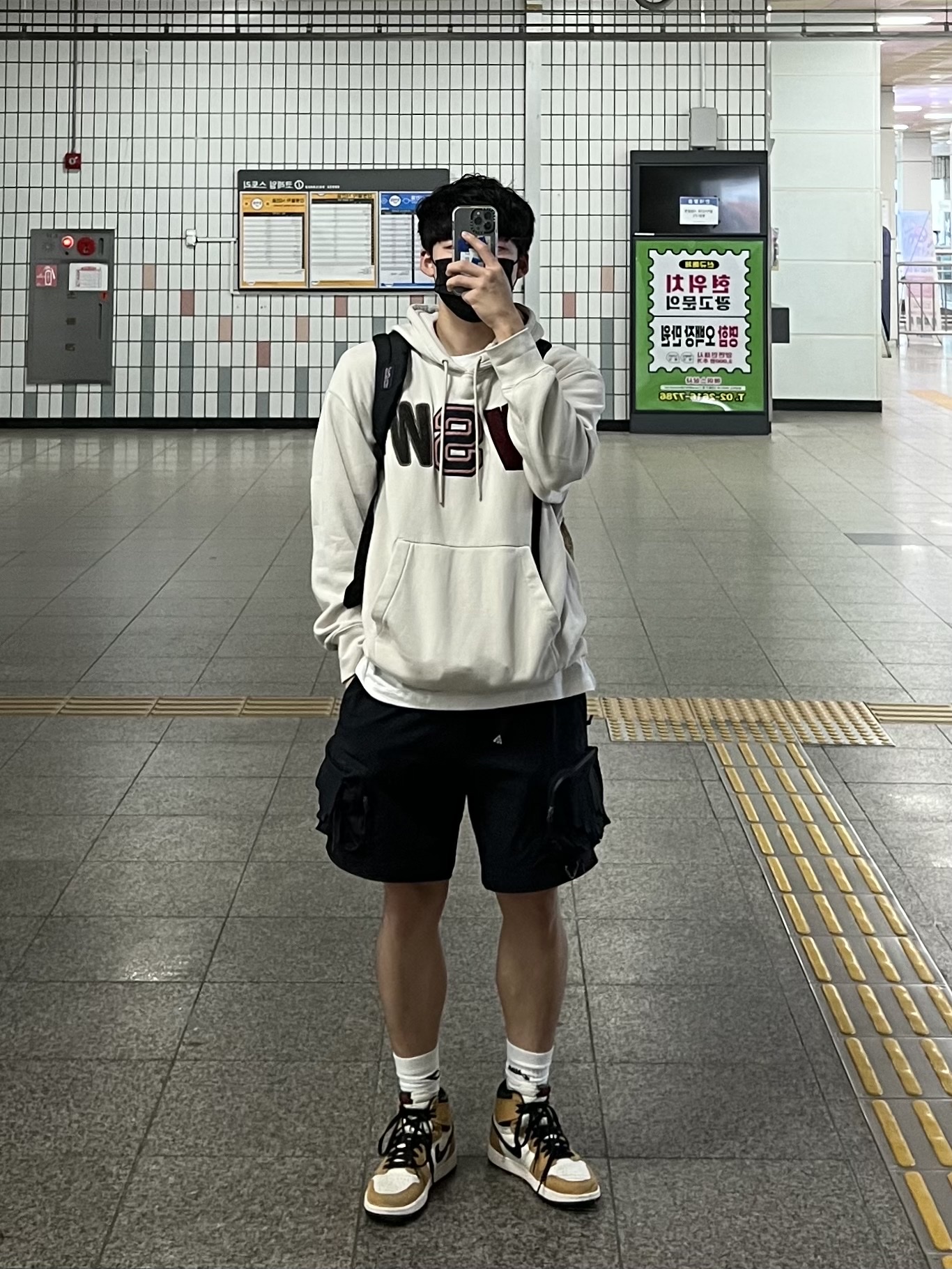 (@tech_s2) 님의 게시물 | KREAM