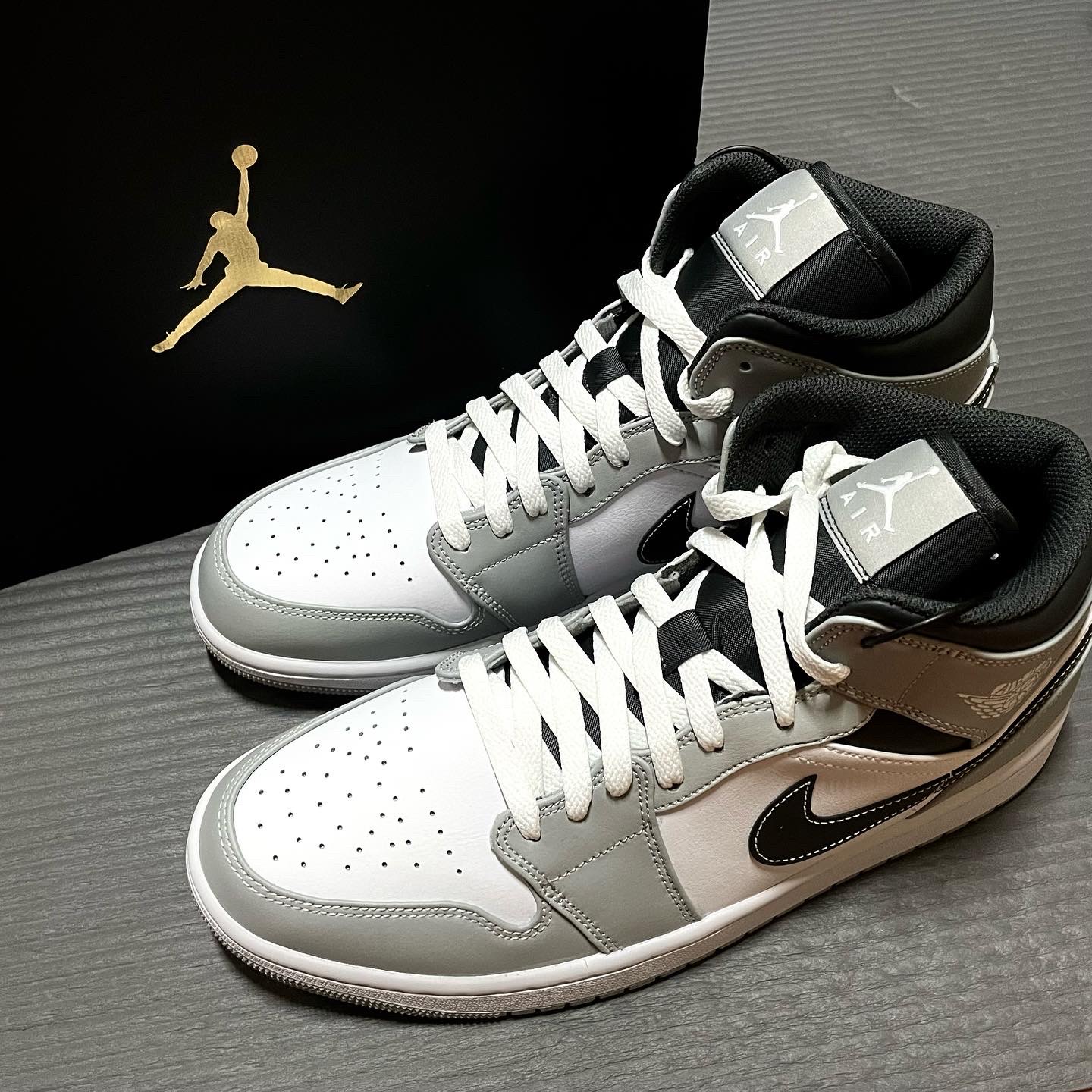 mal1227 (@jun_127) 님의 게시물 | KREAM