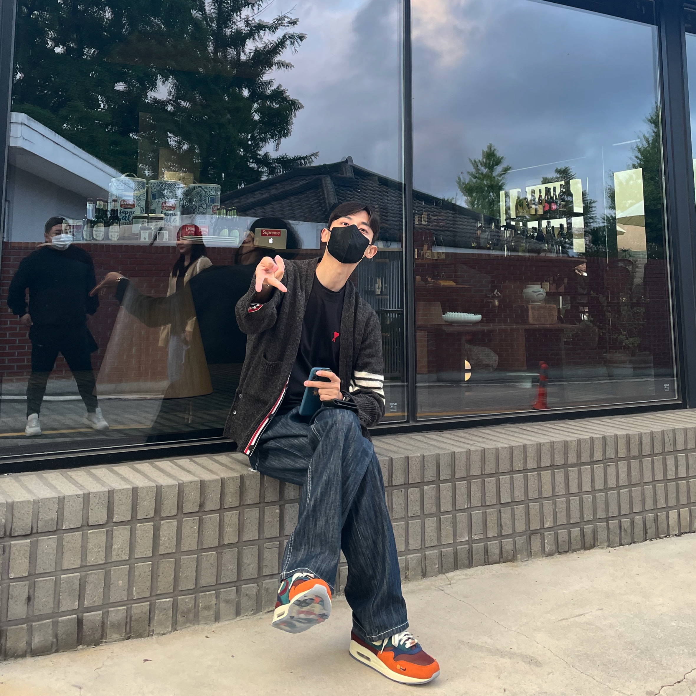 지민 (@jimn__y) 님의 게시물 | KREAM