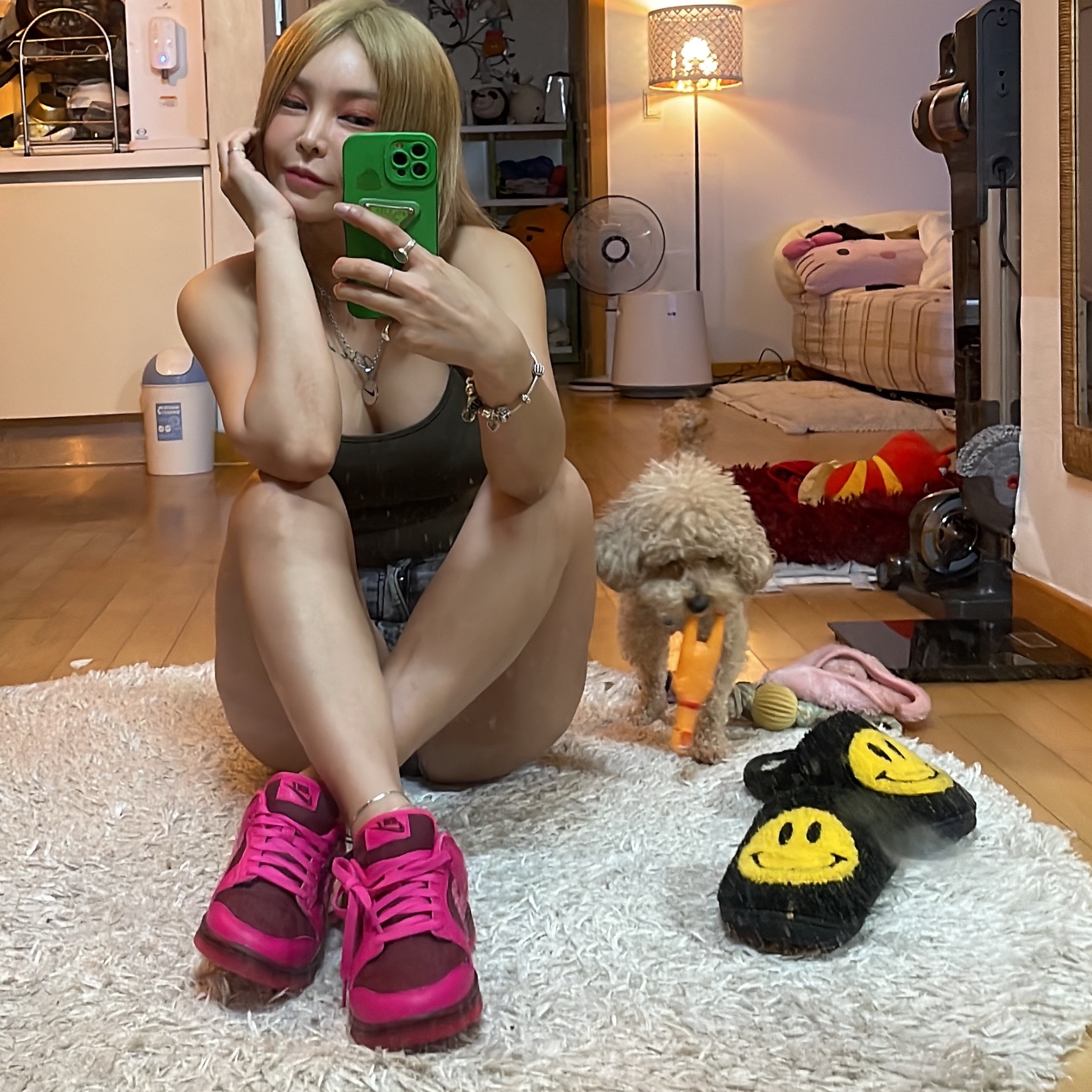 #패피녀 해시태그 STYLE | KREAM