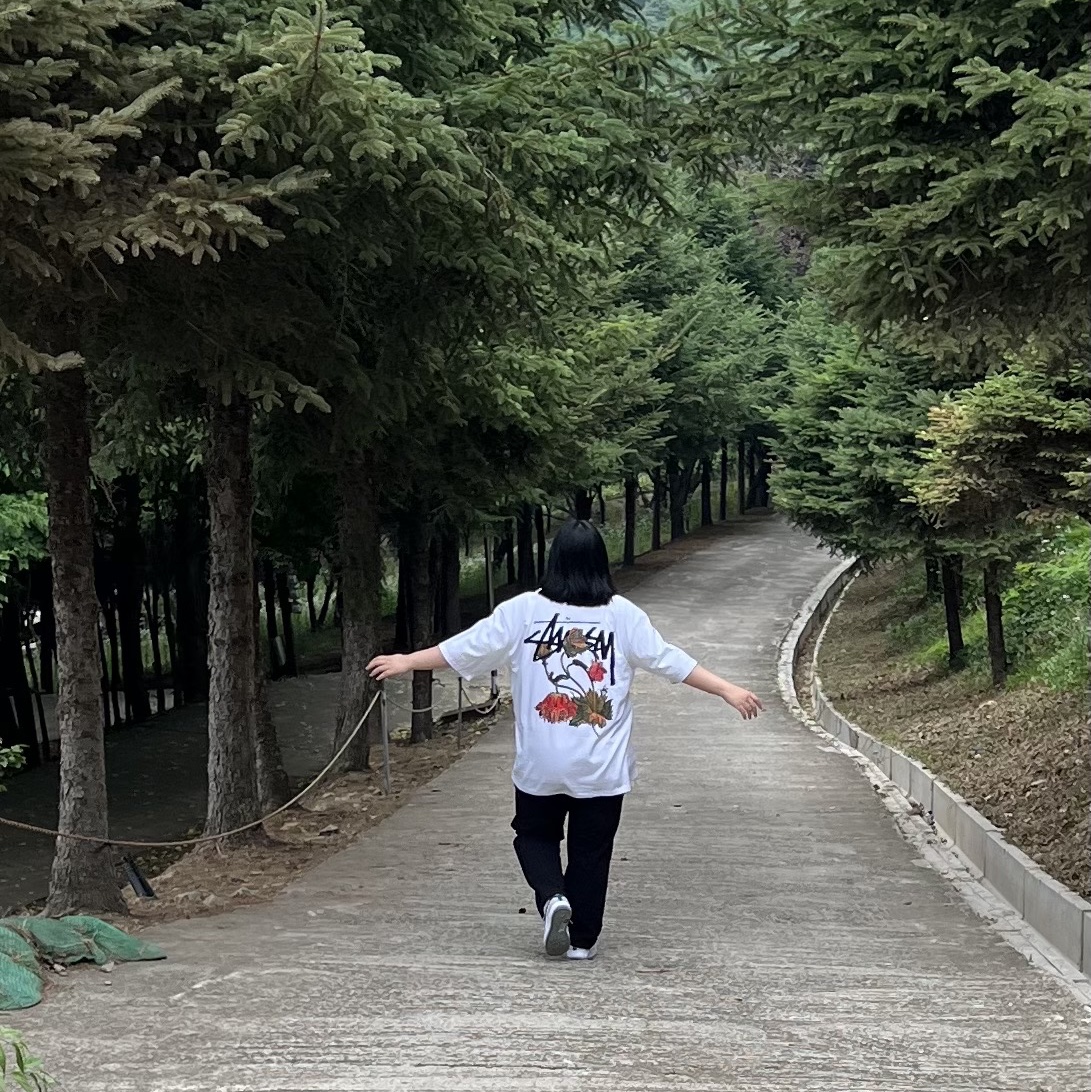 김정아 (@zzang_a_) 님의 게시물 | KREAM