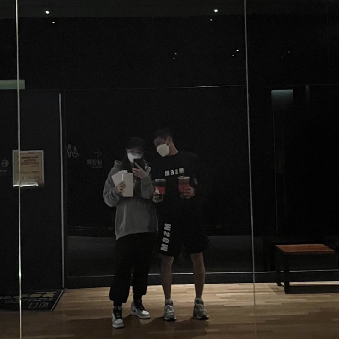 옌 (@yeeunbook) 님의 게시물 | KREAM