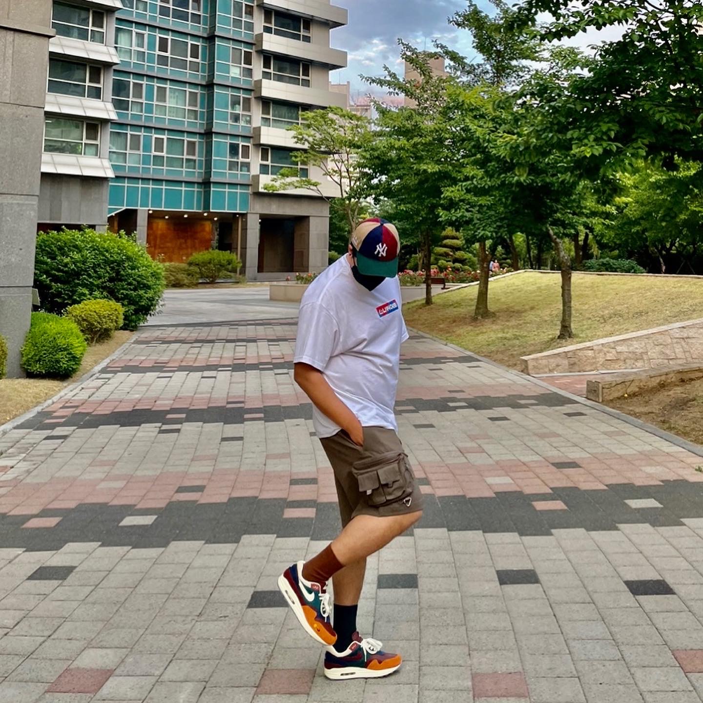 전대우 (@tigerdw) 님의 게시물 | KREAM