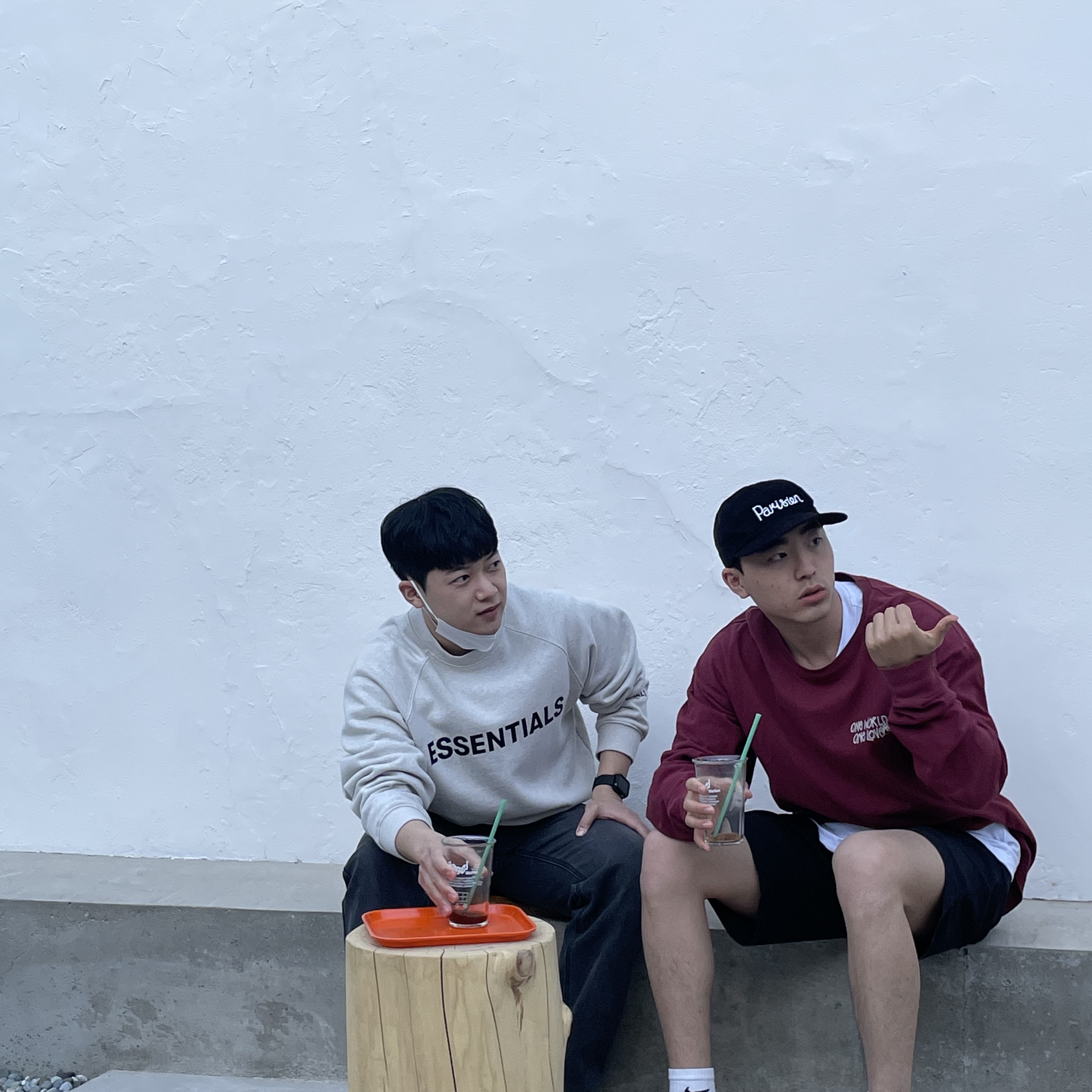 류채우 (@new_cw00) 님의 게시물 | KREAM