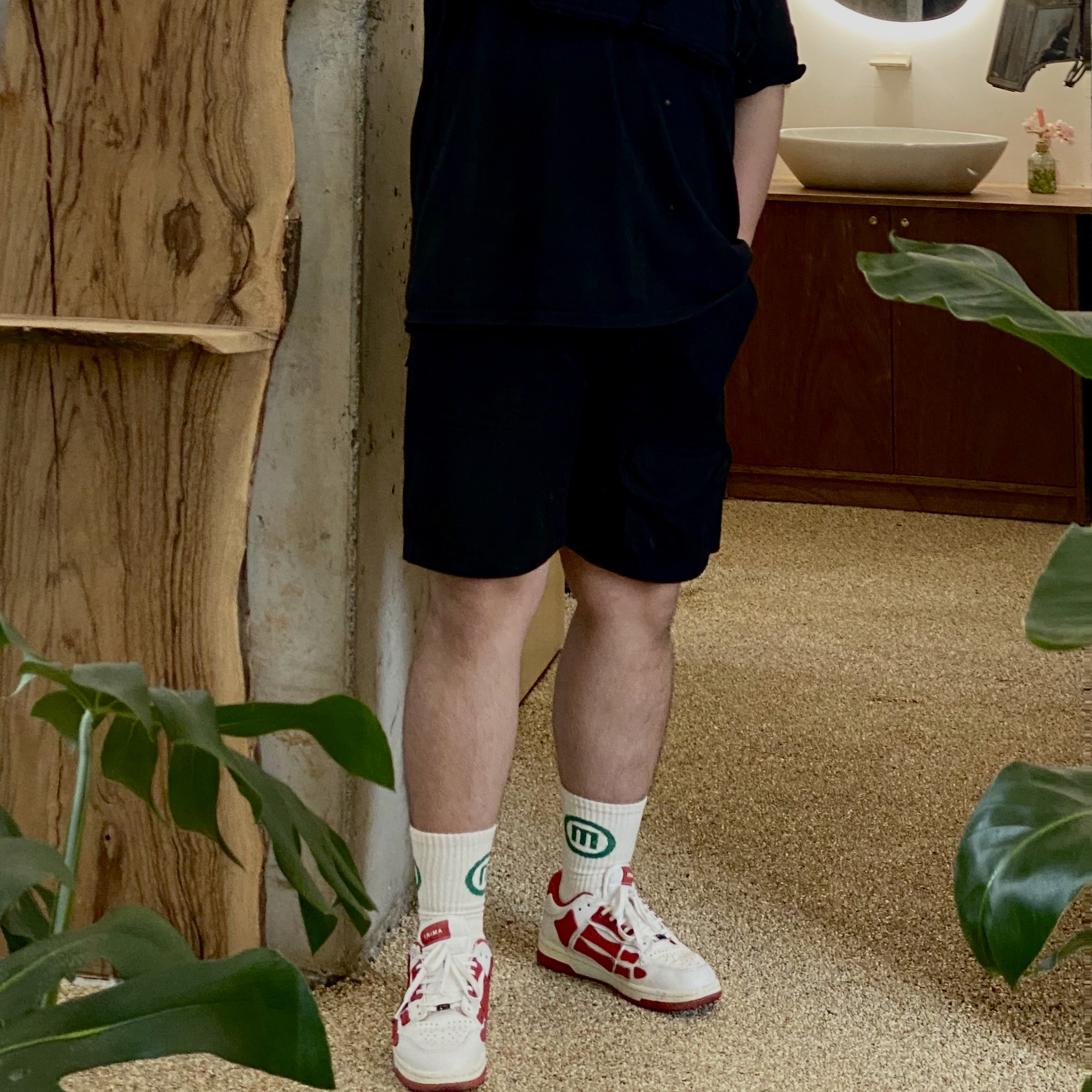 박용제 (@v8o_yj) 님의 게시물 | KREAM