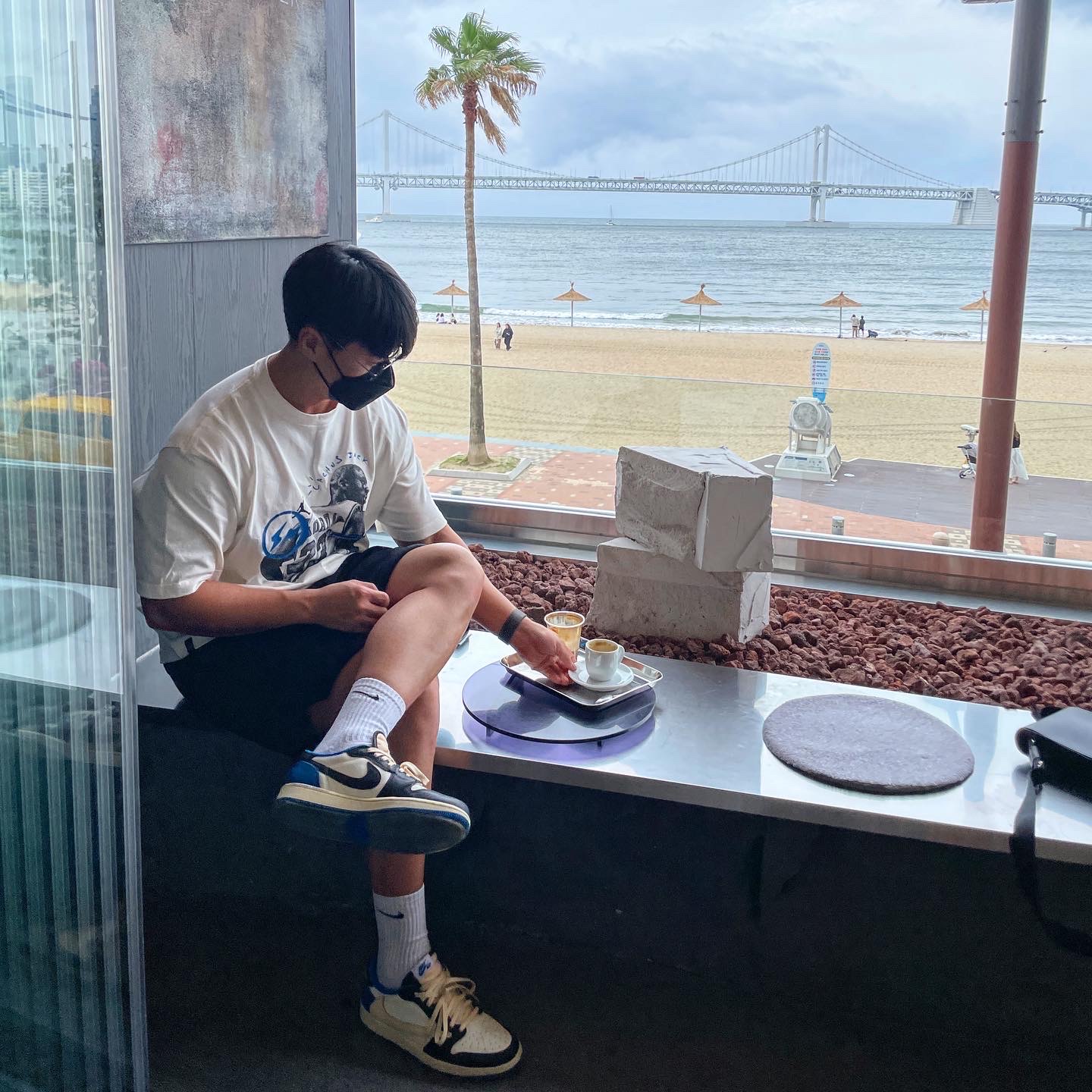 ? (@jhkk__) 님의 게시물 | KREAM