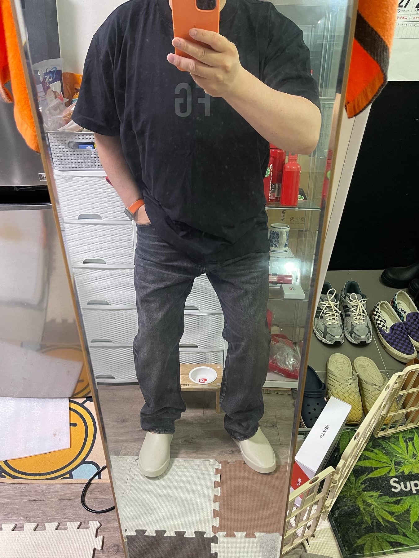 너구리 (@oopoop11) 님의 게시물 | KREAM