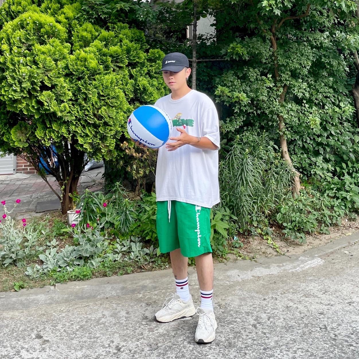 섭이 (@hee_seop) 님의 게시물 | KREAM