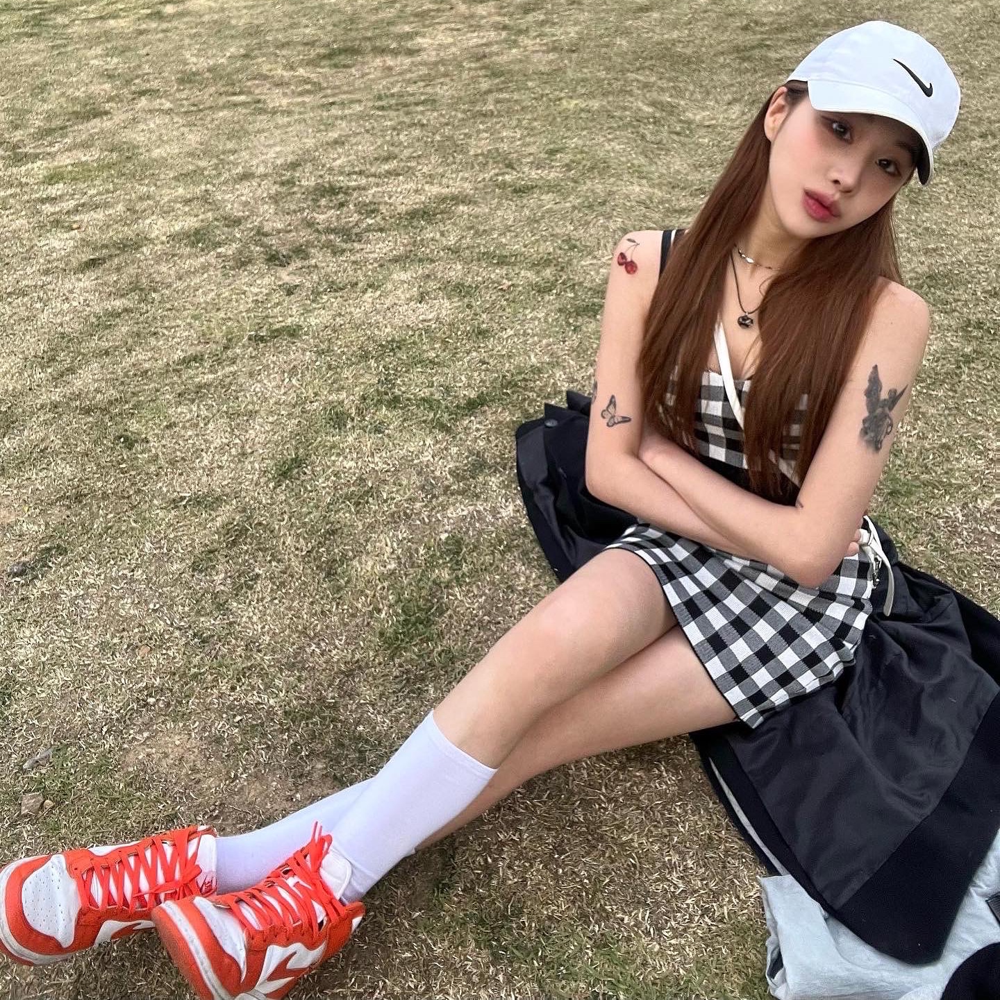 지현 (@moonnnnnn_ji) 님의 게시물 | KREAM