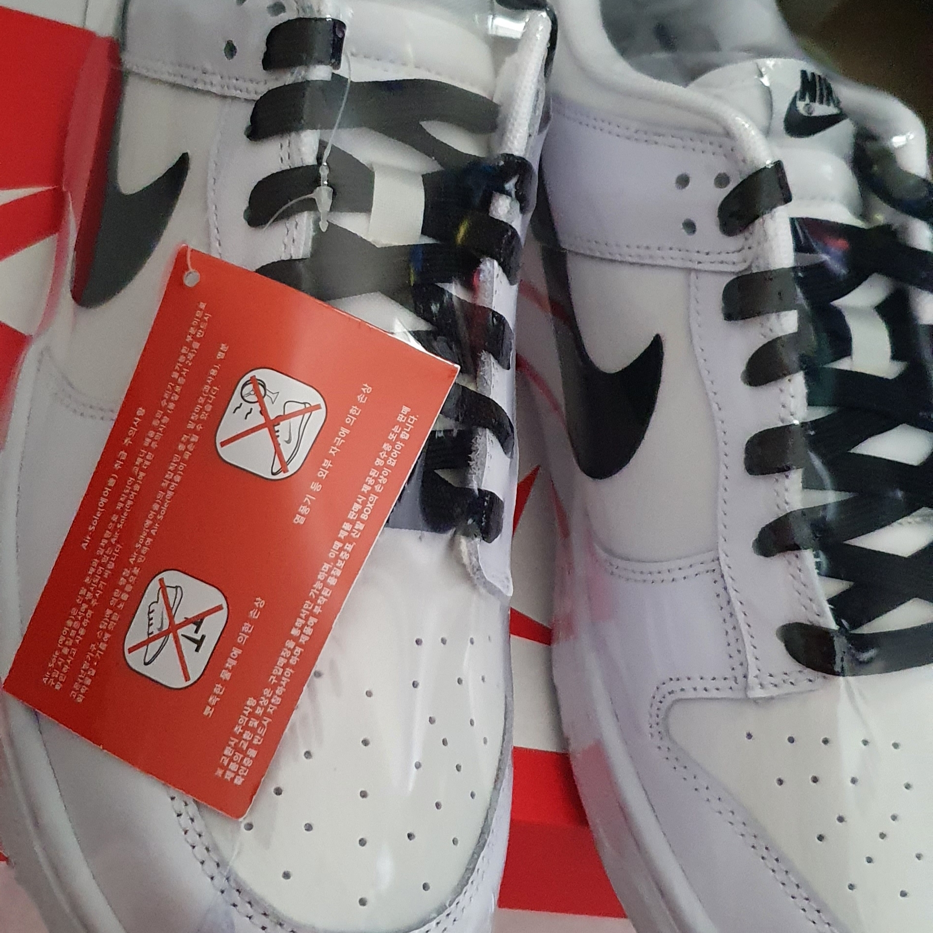 woo-dong-kim (@kim1177) 님의 게시물 | KREAM