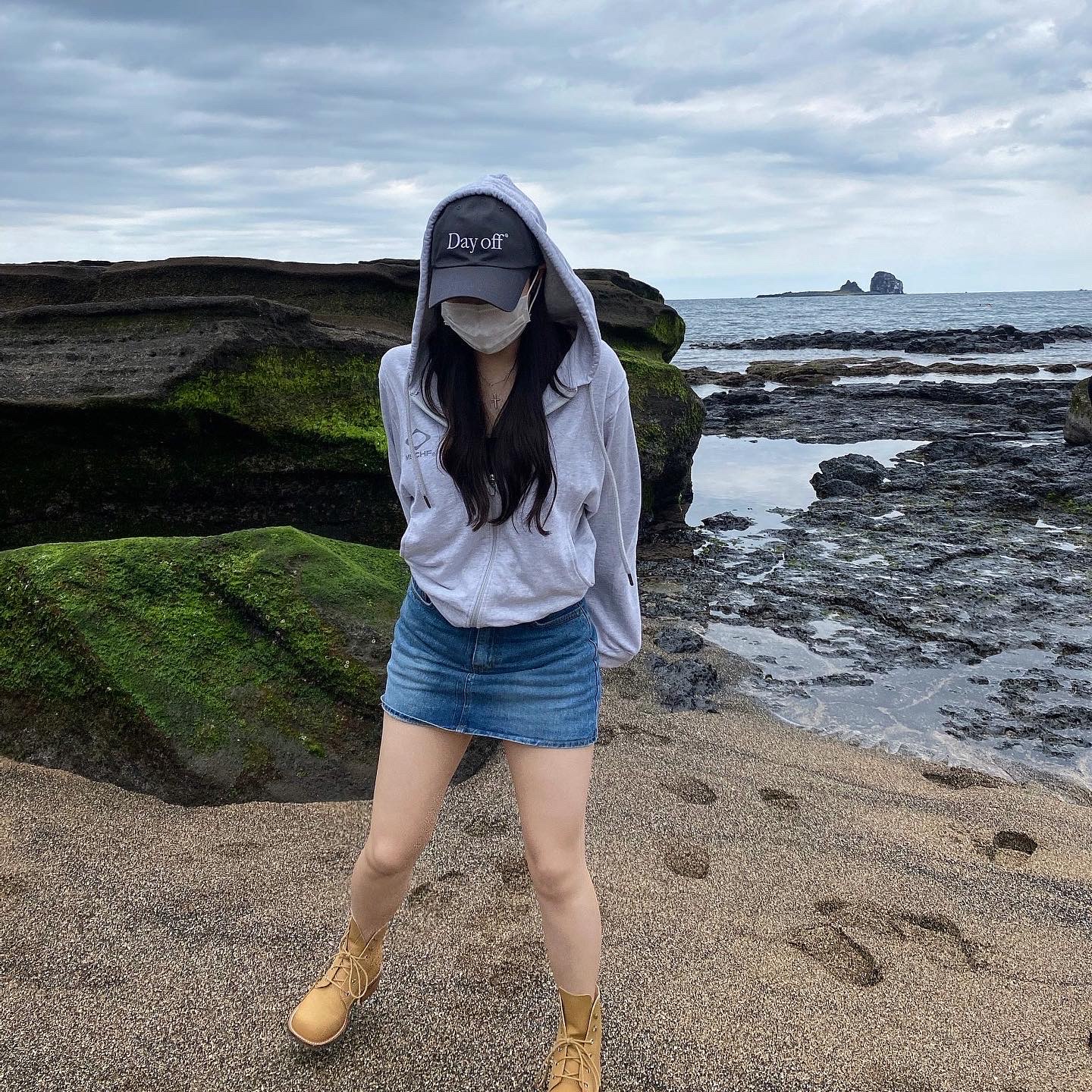 바카 (@hayaniyeyo_) 님의 게시물 | KREAM