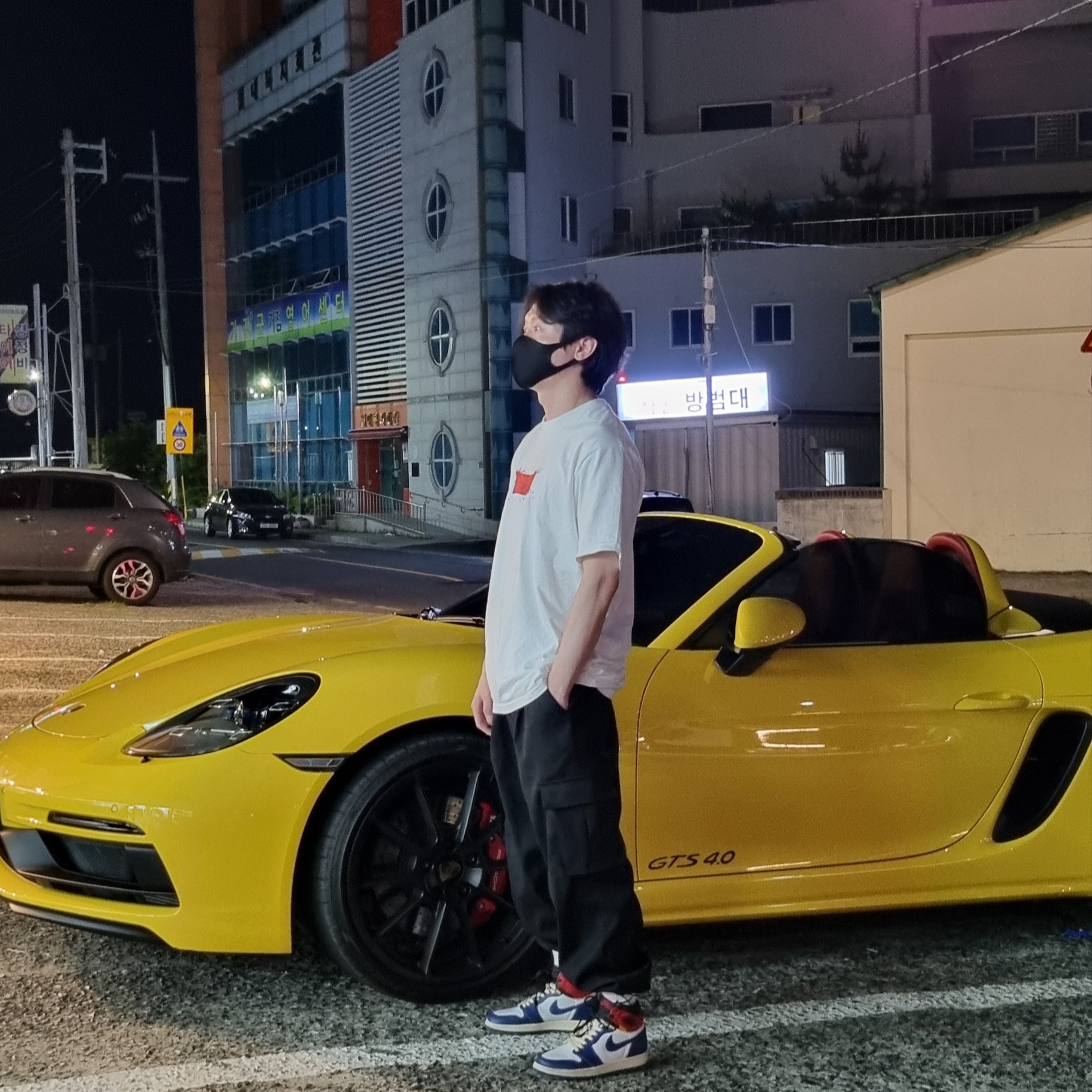 부산88 (@176.881130) 님의 게시물 | KREAM