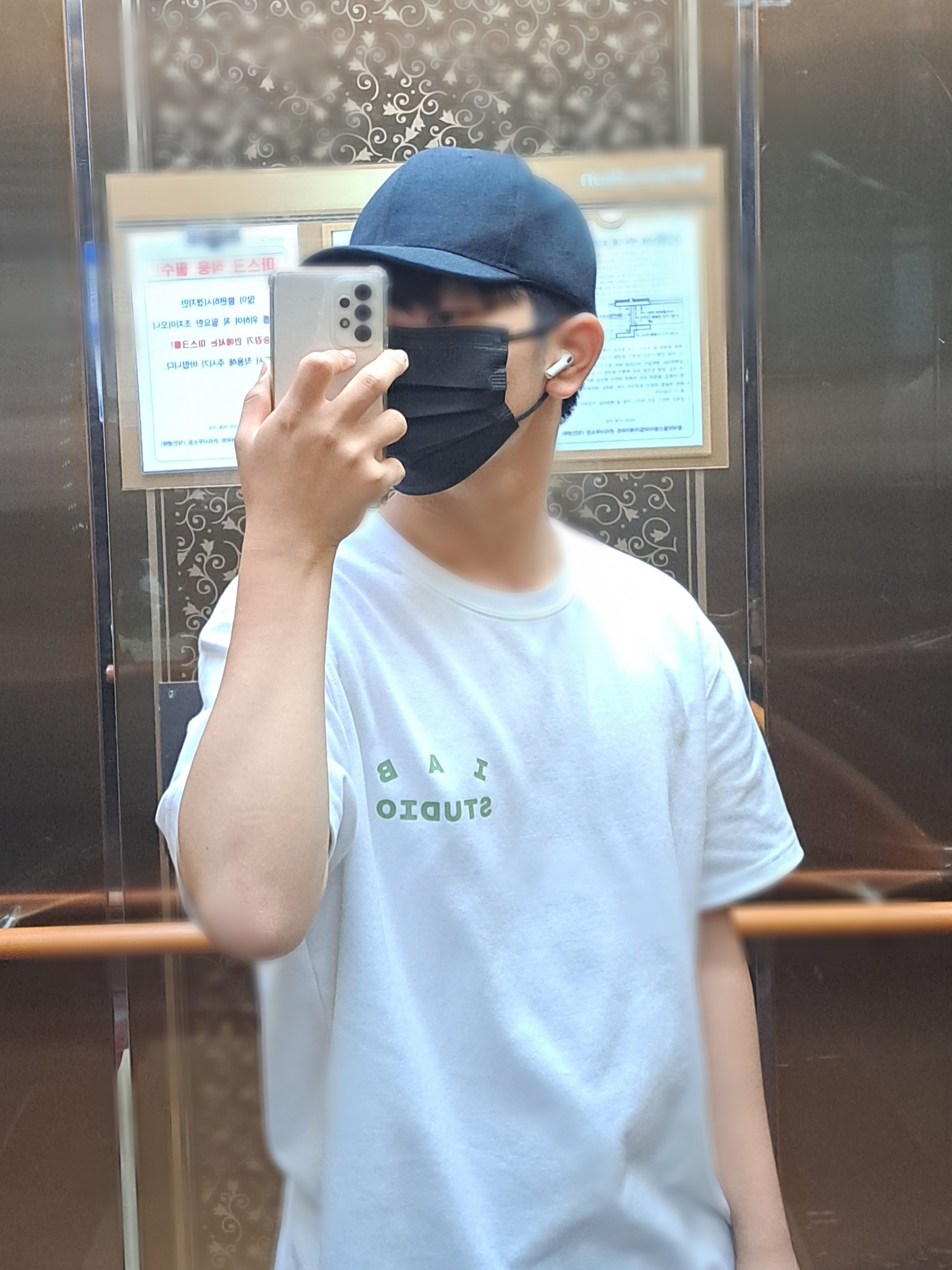 (@mm_unkxx_) 님의 게시물 | KREAM