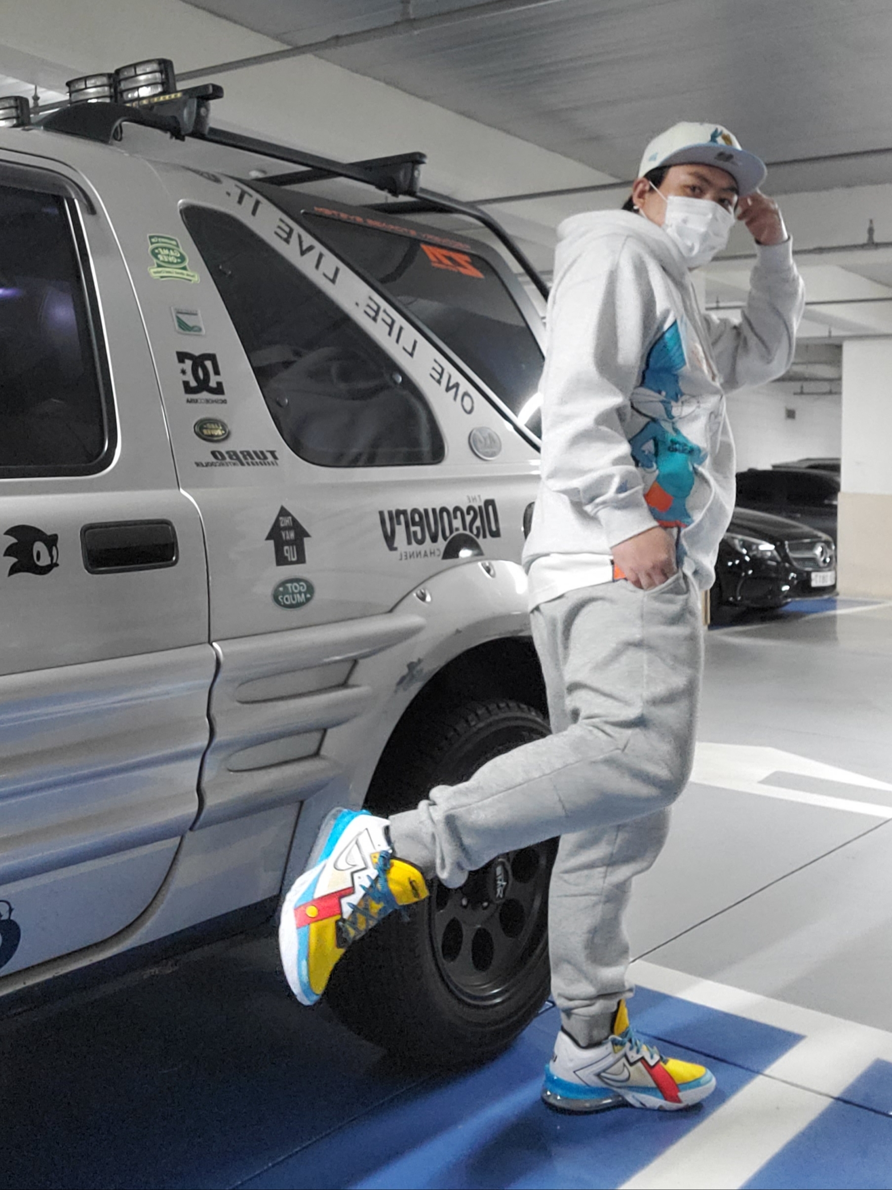 택군 (@taekgoon) 님의 게시물 | KREAM