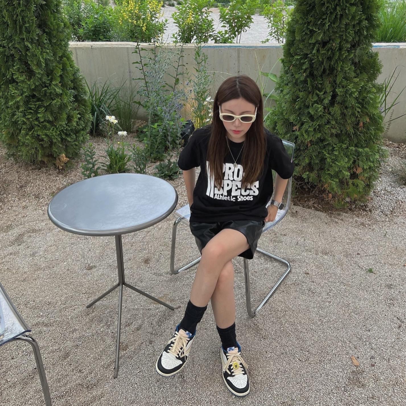 환녜디 (@yejida) 님의 게시물 | KREAM