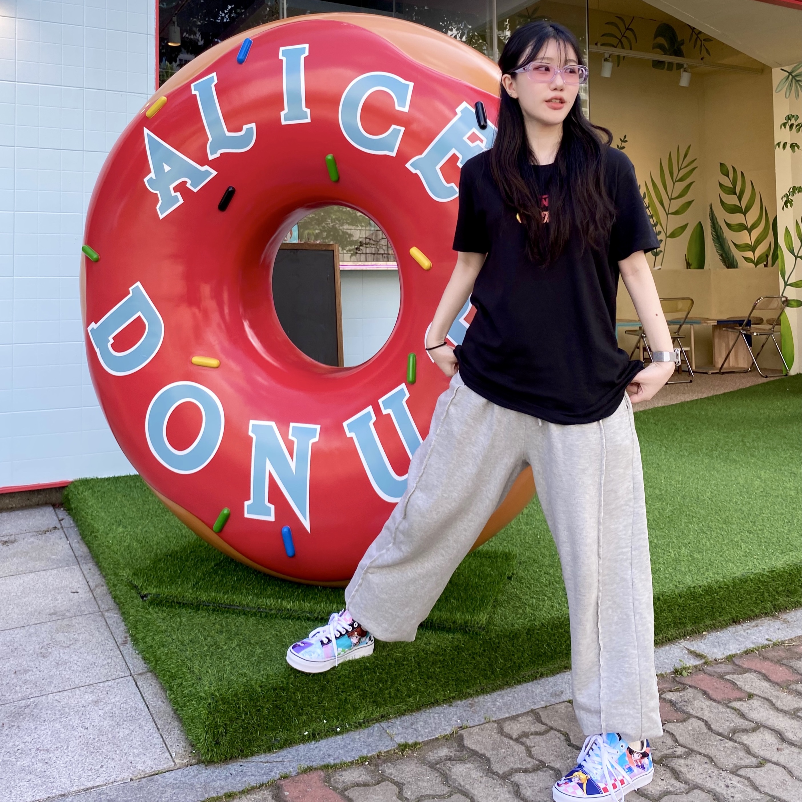 쫄 (@ji._.sol) 님의 게시물 | KREAM