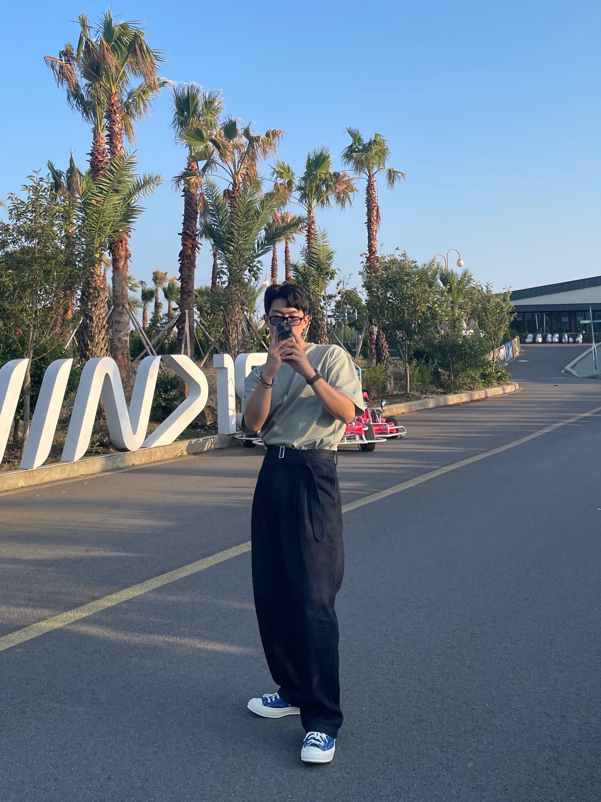 오늘의 (@ootgu) 님의 게시물 | KREAM