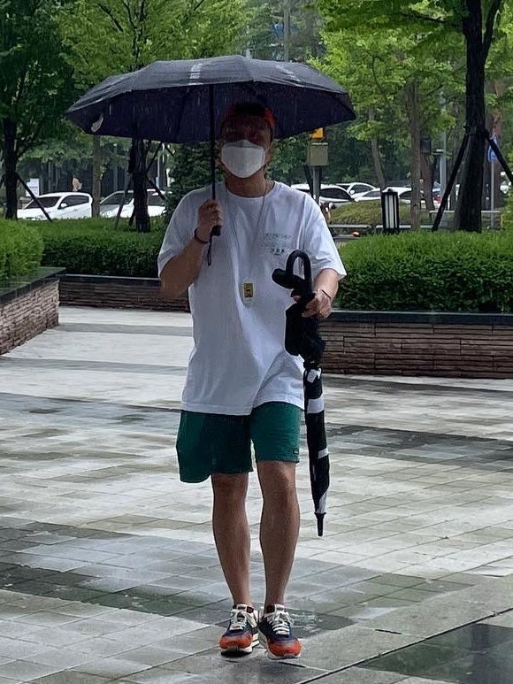 정봉이 (@bong_48) 님의 게시물 | KREAM