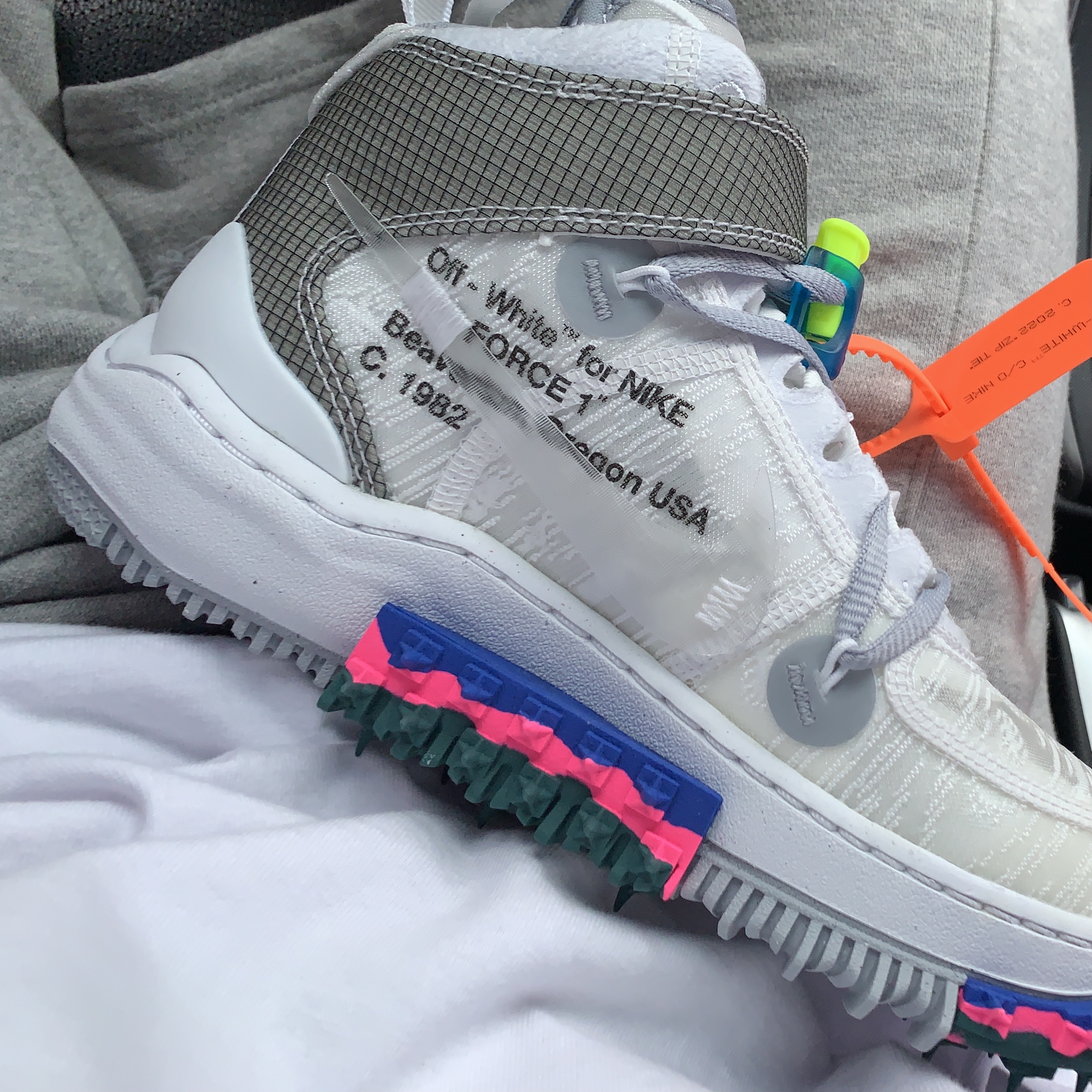 드로우!! (@l_____bin) 님의 게시물 | KREAM