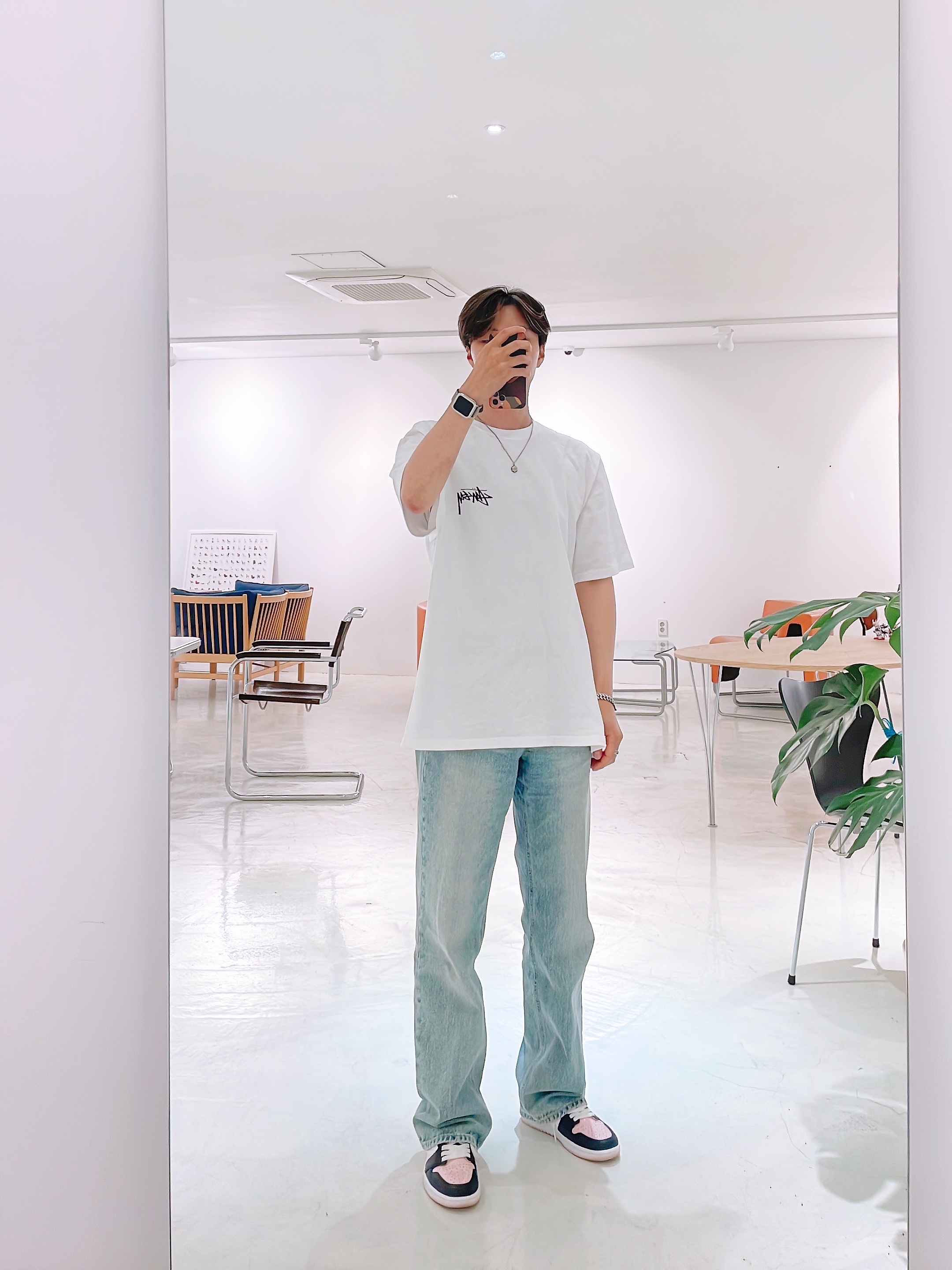 지훈 / 32 (@jihoon92) 님의 게시물 | KREAM