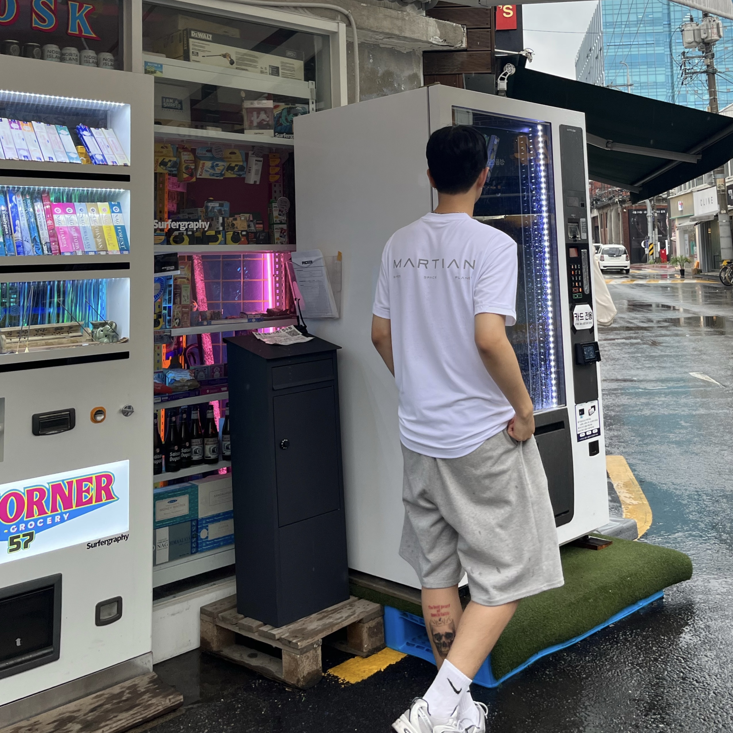 l2_c6 (@l2_c6) 님의 게시물 | KREAM