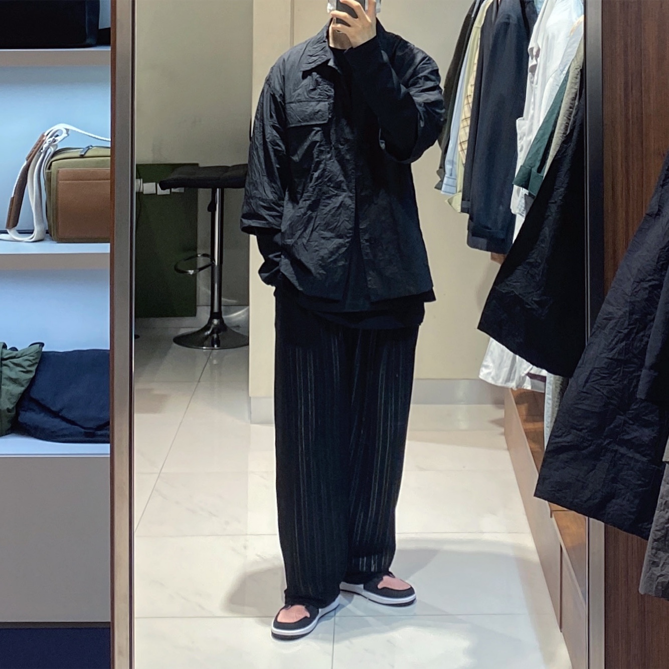 (@iidllee) 님의 게시물 | KREAM