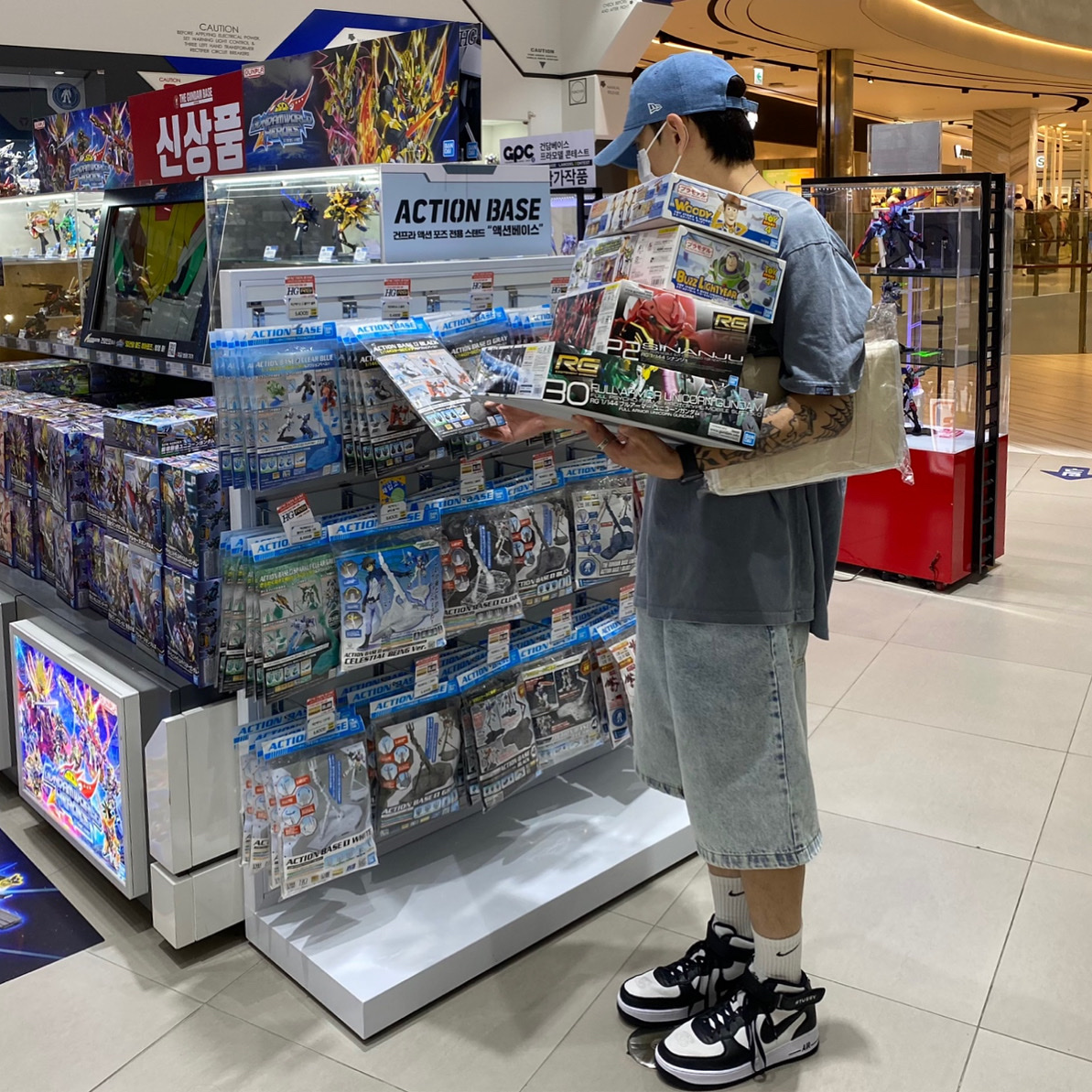 (@dohgim) 님의 게시물 | KREAM