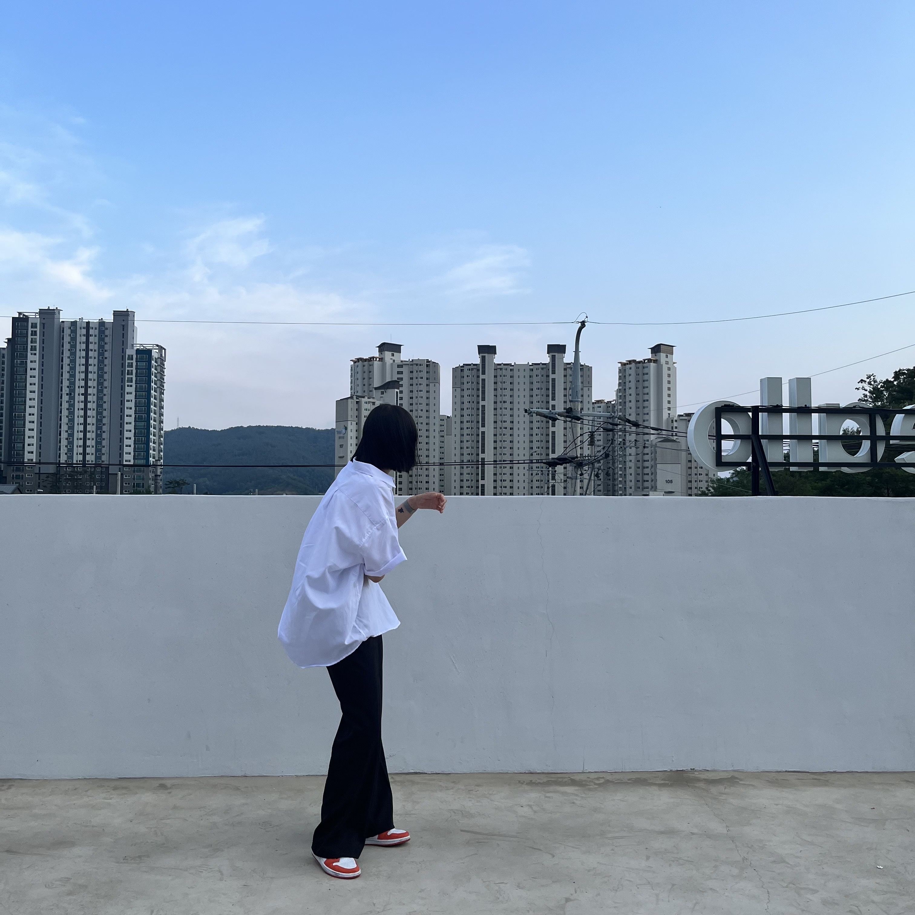 똥쟁 (@170.3kg) 님의 게시물 | KREAM