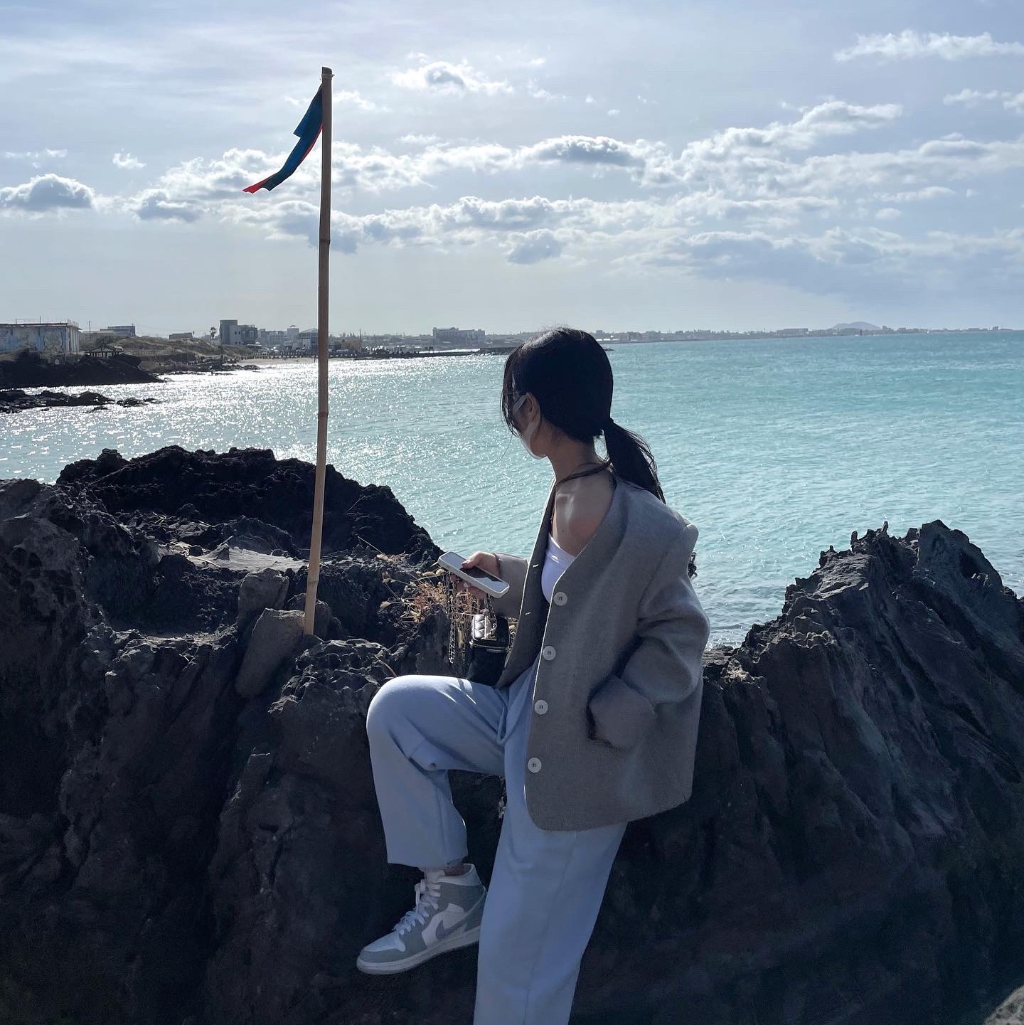 으진 (@elf_uijin) 님의 게시물 | KREAM