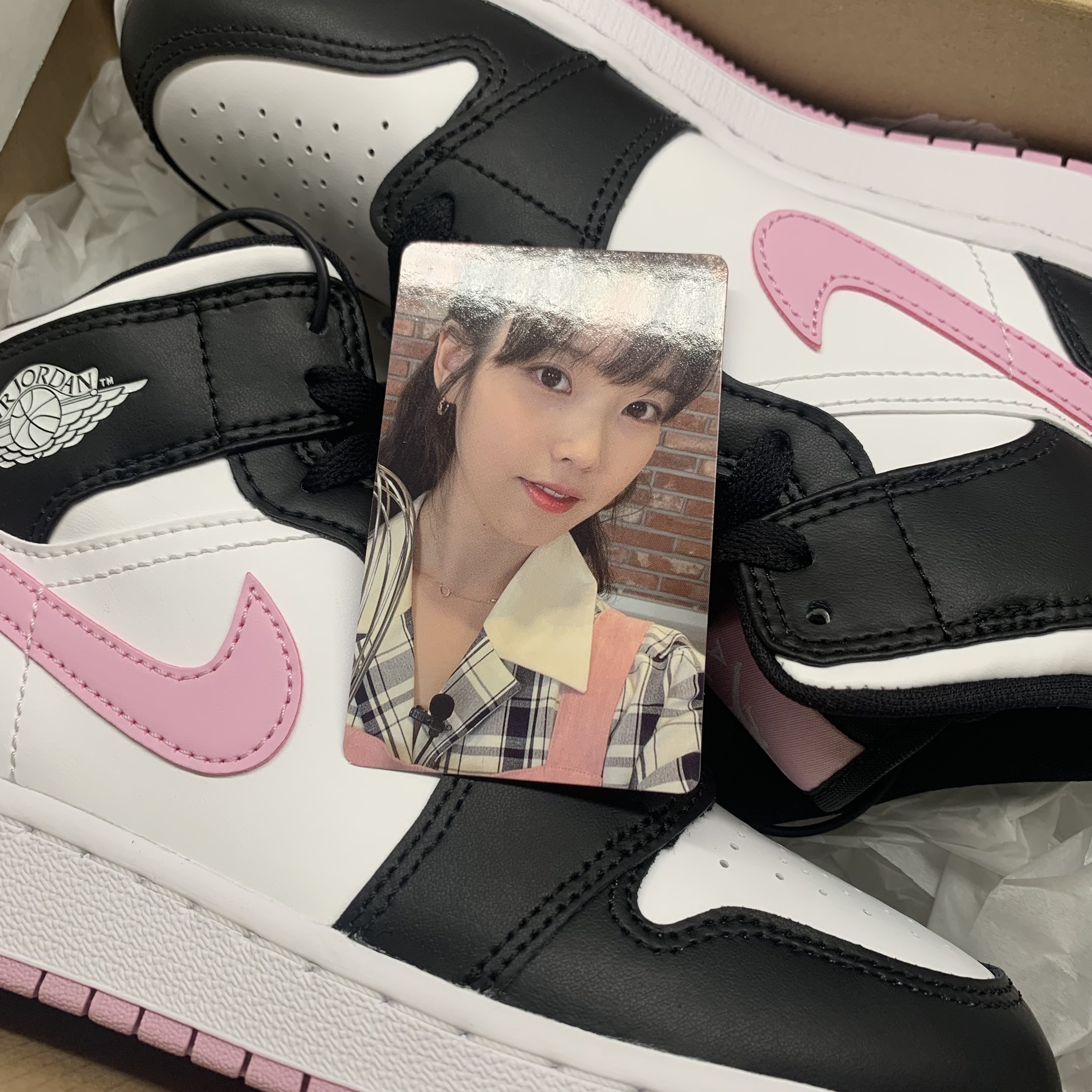 어응 (@aueun) 님의 게시물 | KREAM