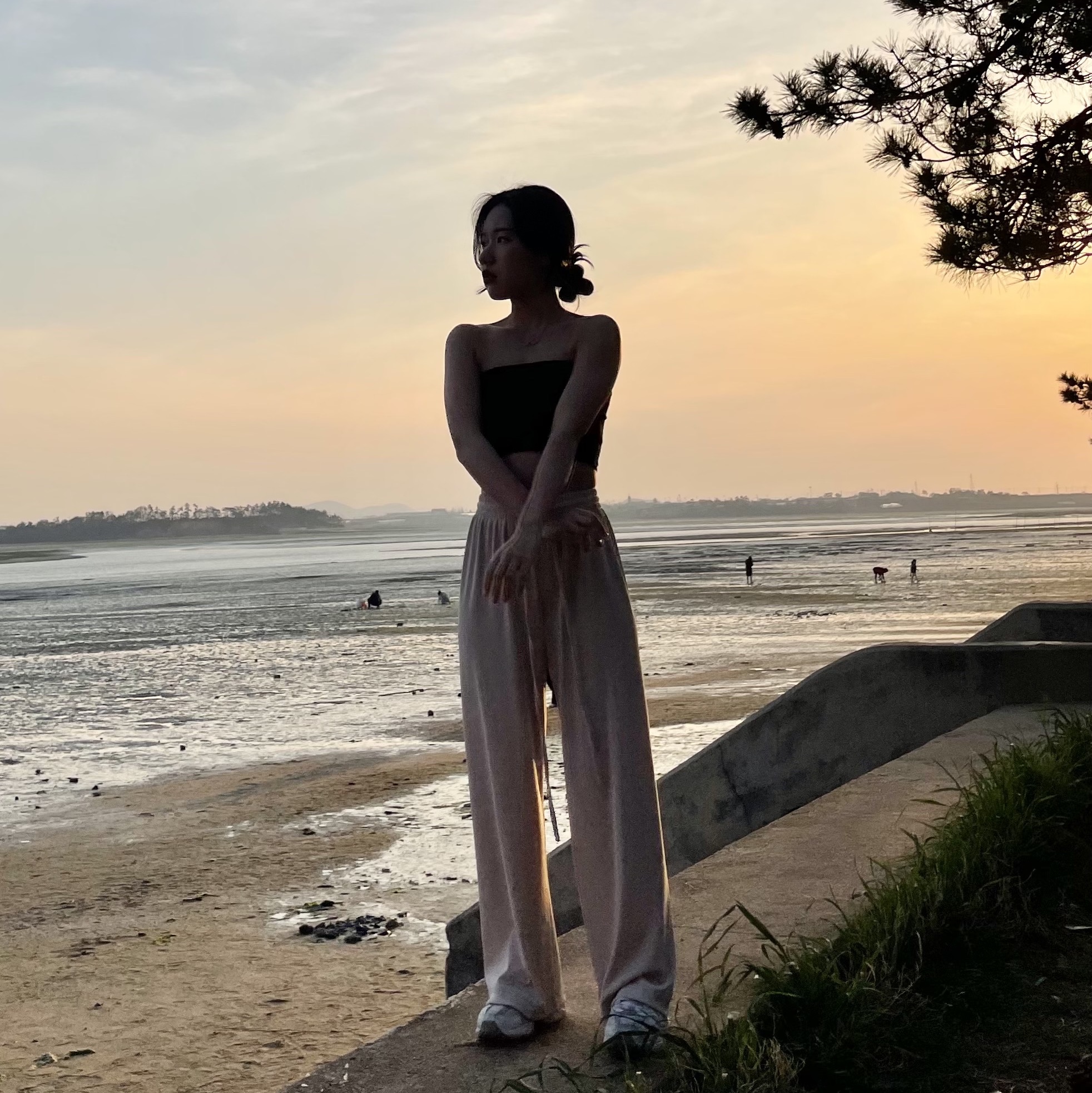 으진 (@elf_uijin) 님의 게시물 | KREAM