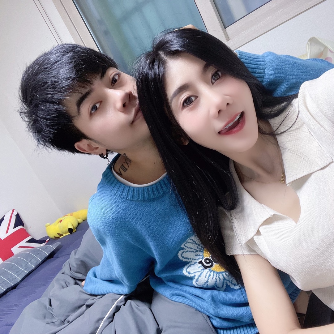 tree-thitima (@tree1992) 님의 게시물 | KREAM