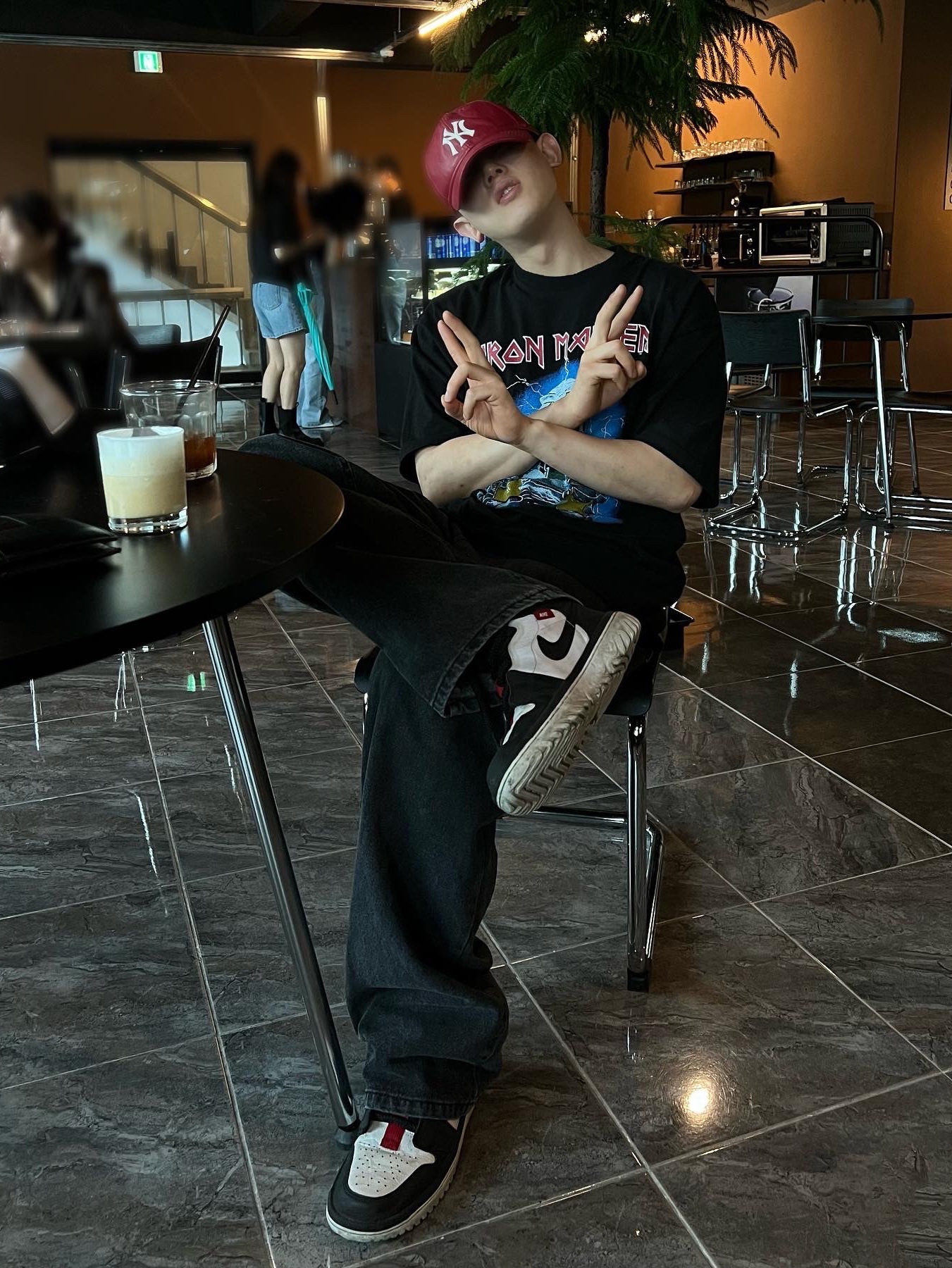 신발 자랑하러 왔어유 (@hit_taek) 님의 게시물 | KREAM