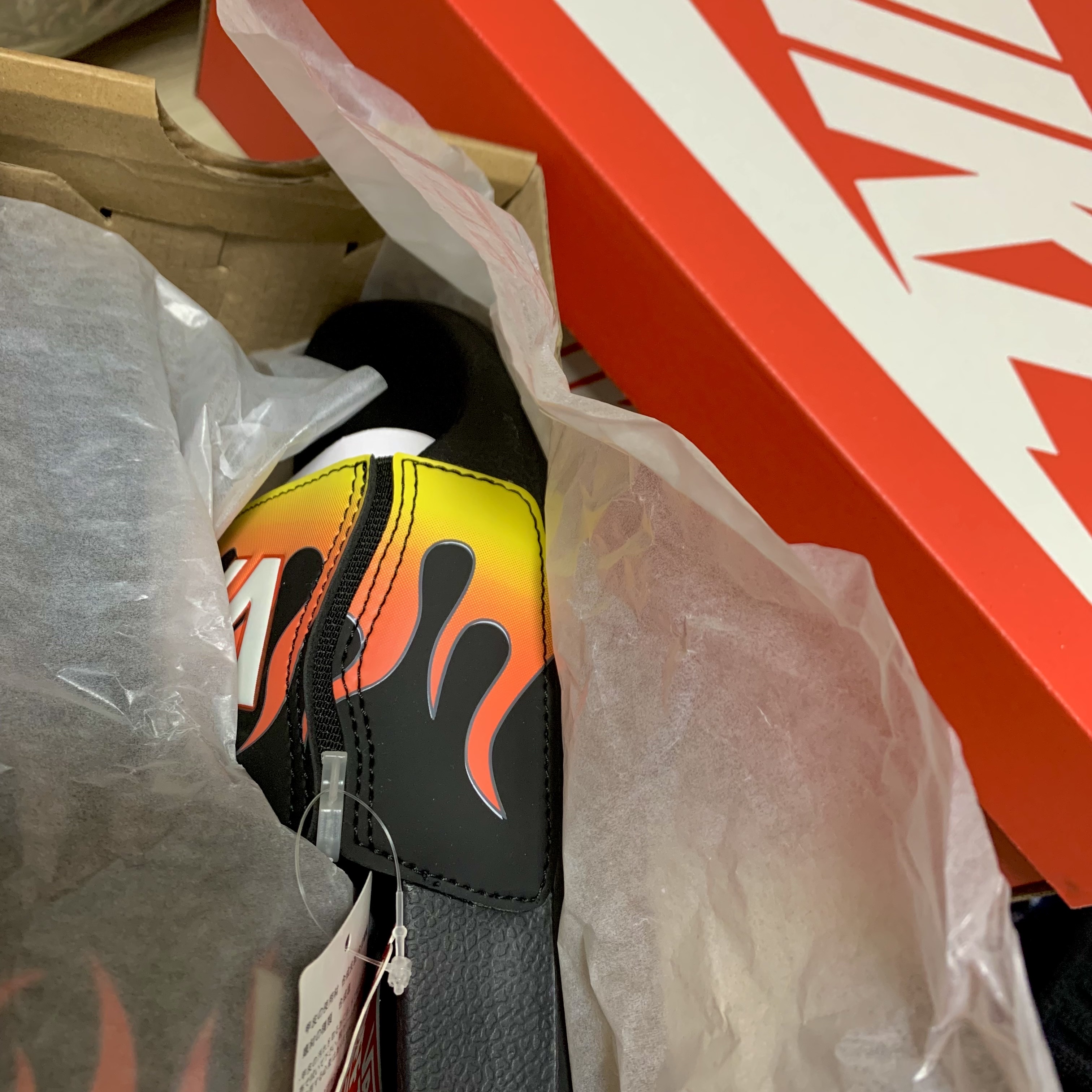 옷? 신발? 너무 좋아🌀 (@mj_62) 님의 게시물 | KREAM