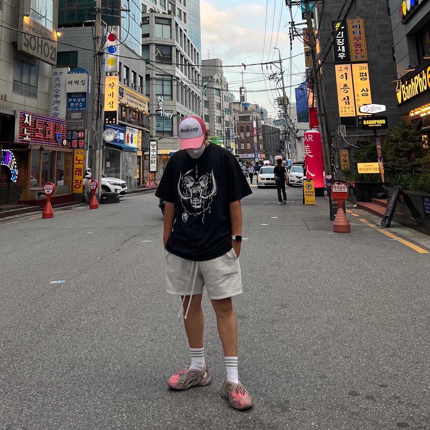 우쓰 (@woos_k) 님의 게시물 | KREAM