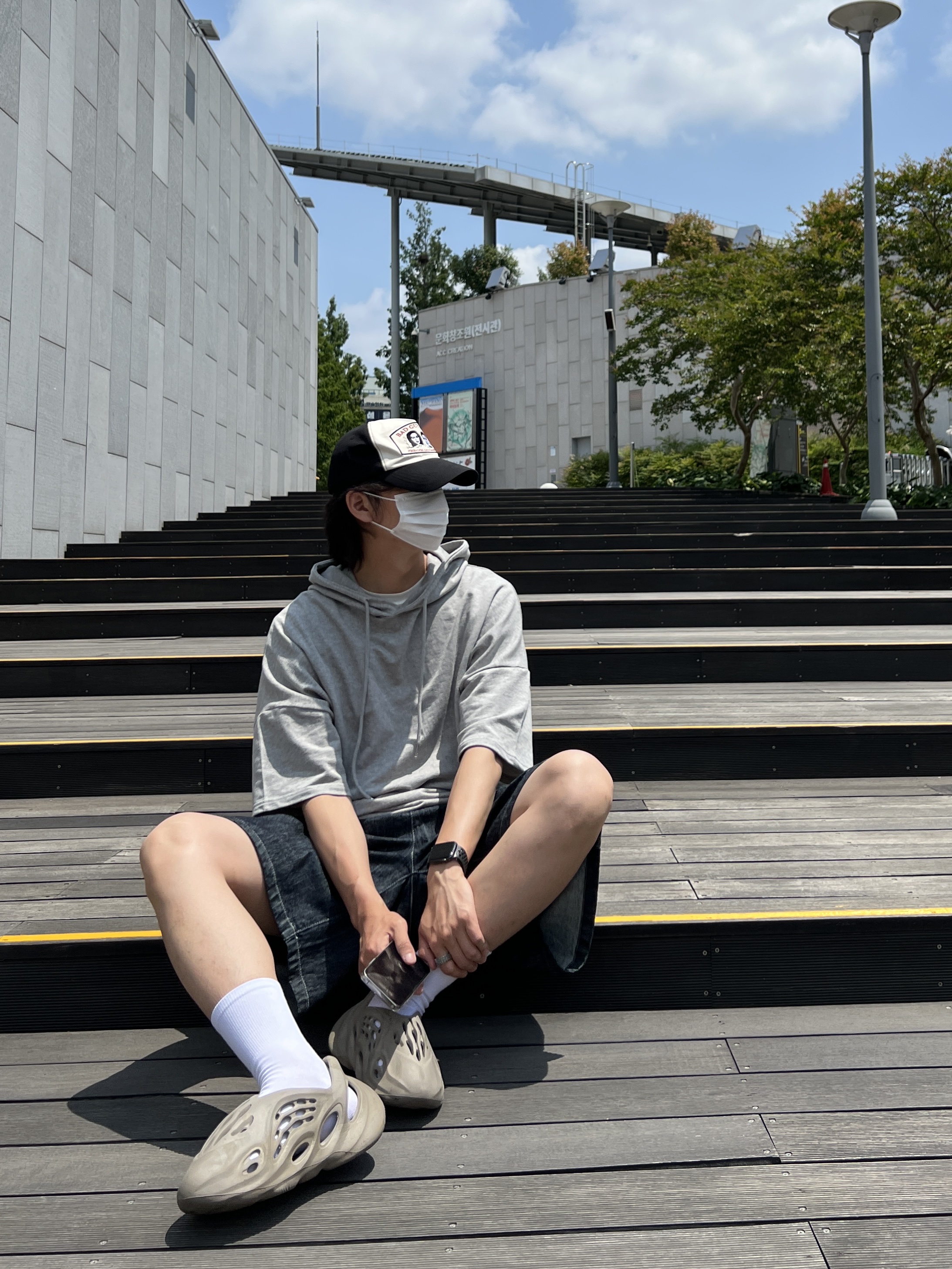 상엽 (@sangyup_) 님의 게시물 | KREAM