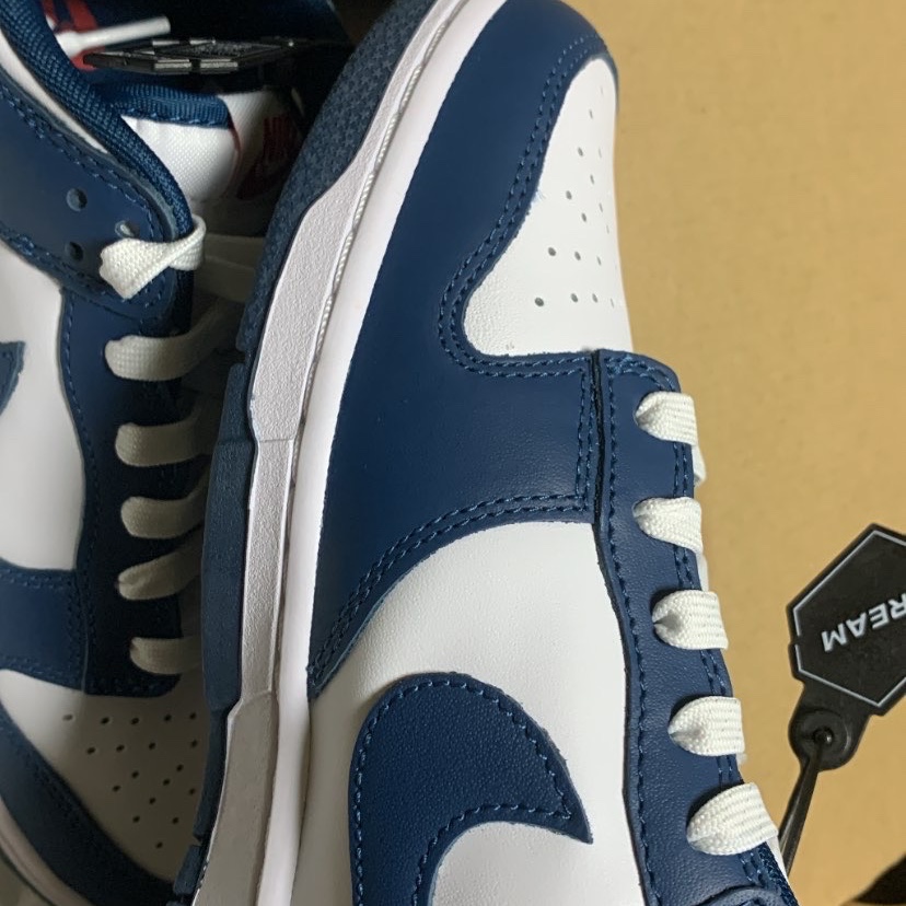 (@je_wook) 님의 게시물 | KREAM